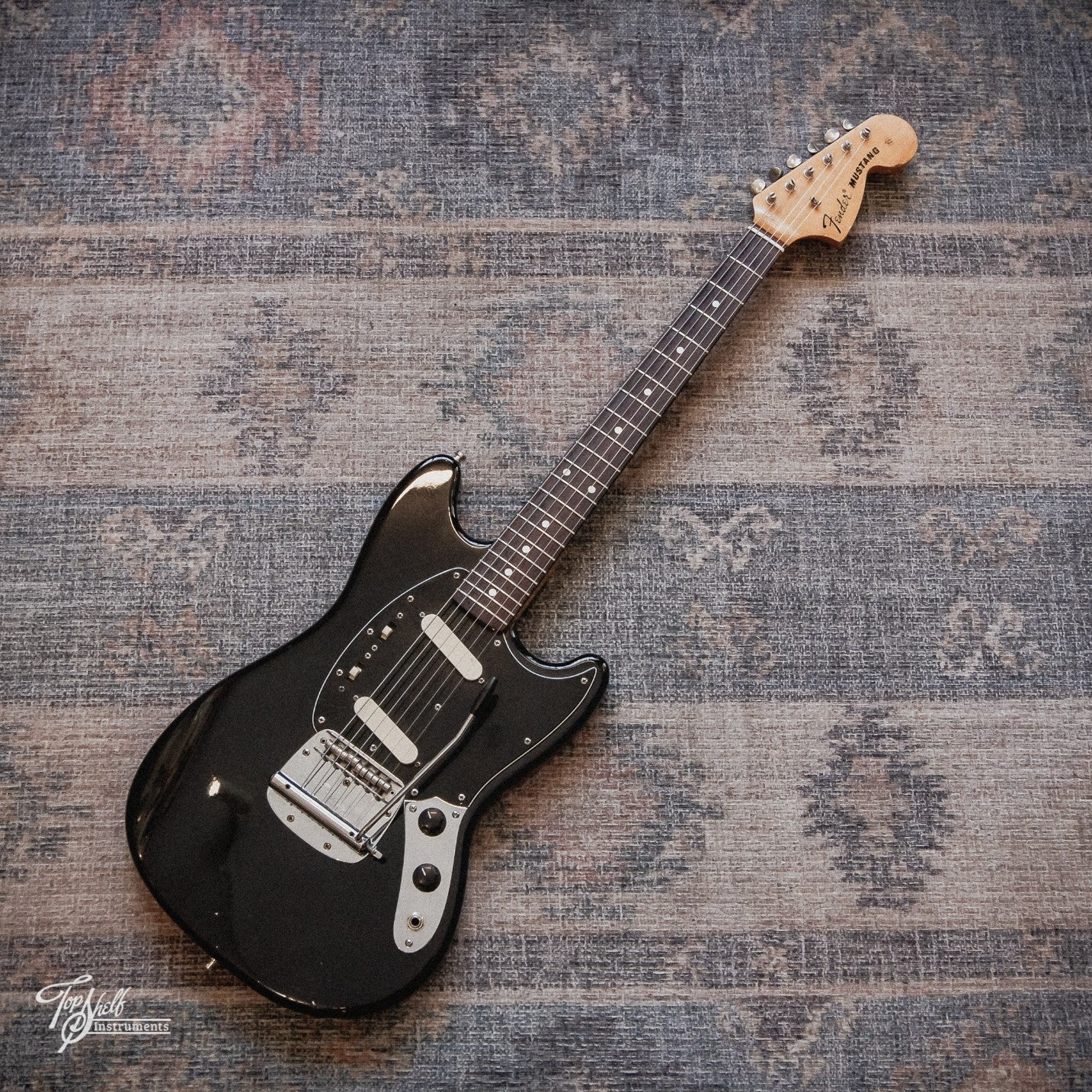 Fender Japan Mustang MG69-65 Black 1998 – Topshelf Instruments