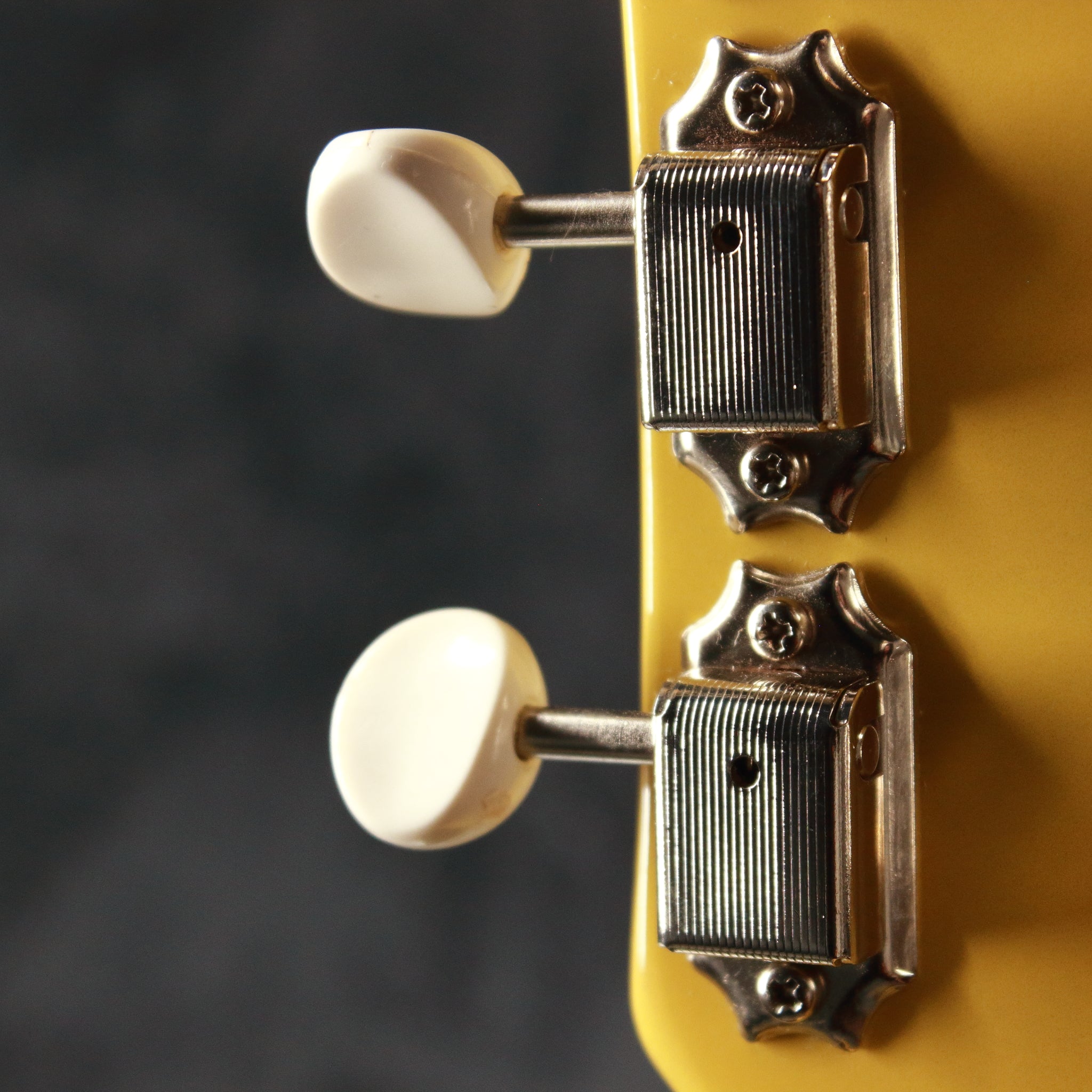 Cool Z ZLJ-1 TV Yellow 2012 – Topshelf Instruments