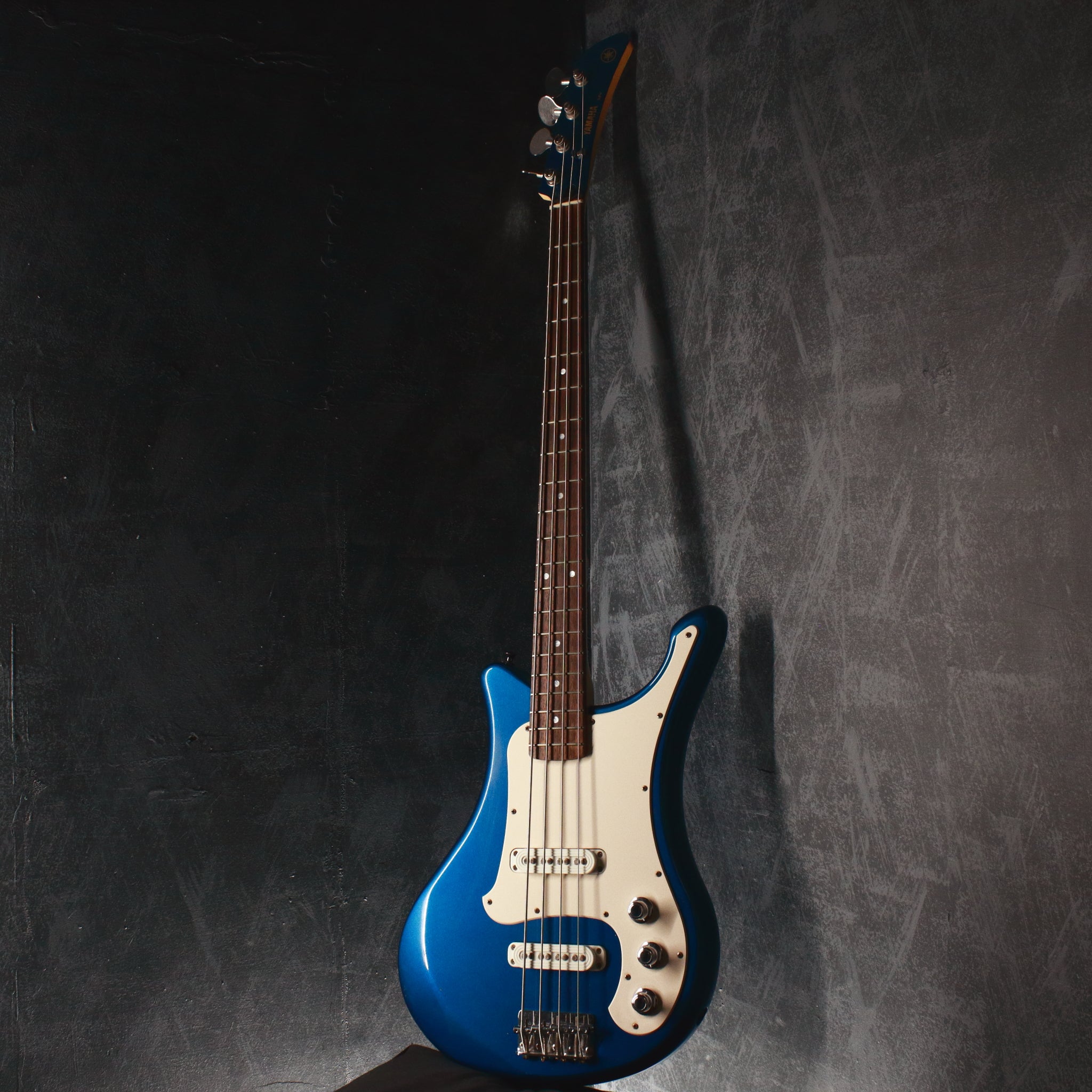 Yamaha SBV500 Flying Samurai Bass Metallic Blue 2000 – Topshelf Instruments