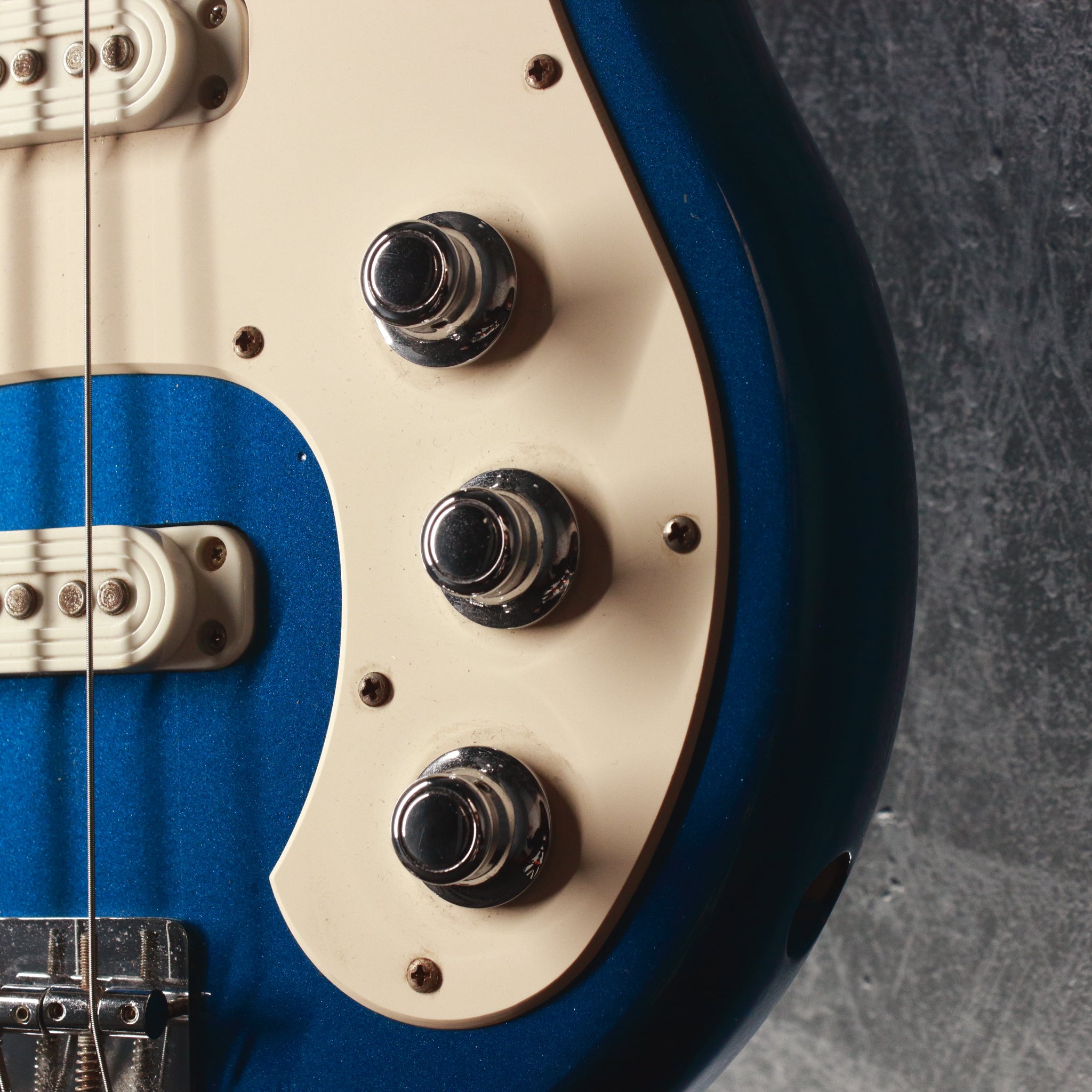 Yamaha SBV500 Flying Samurai Bass Metallic Blue 2000 – Topshelf Instruments