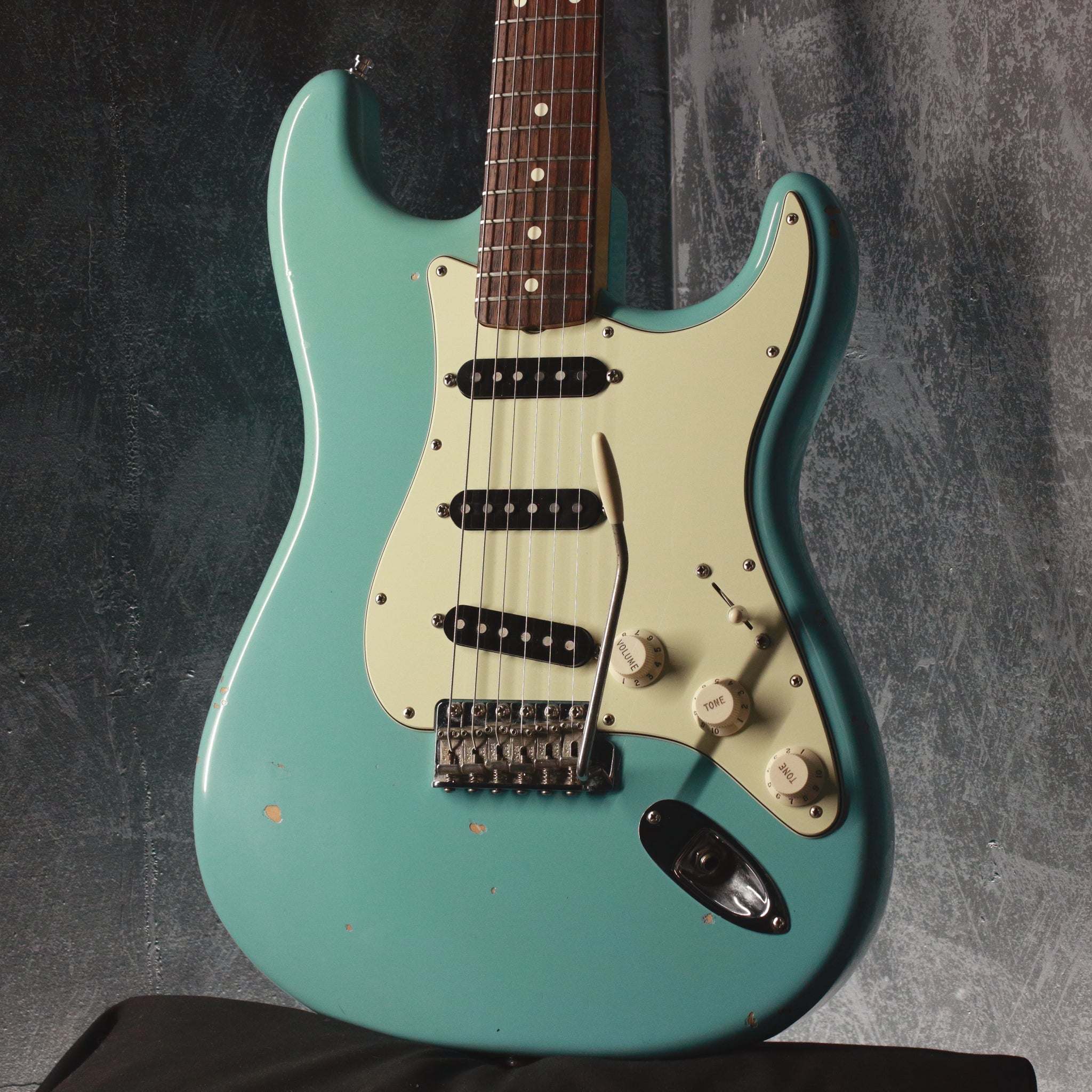 Fender FSR American Vintage '62 Stratocaster Tropical Turquoise 2011 ...