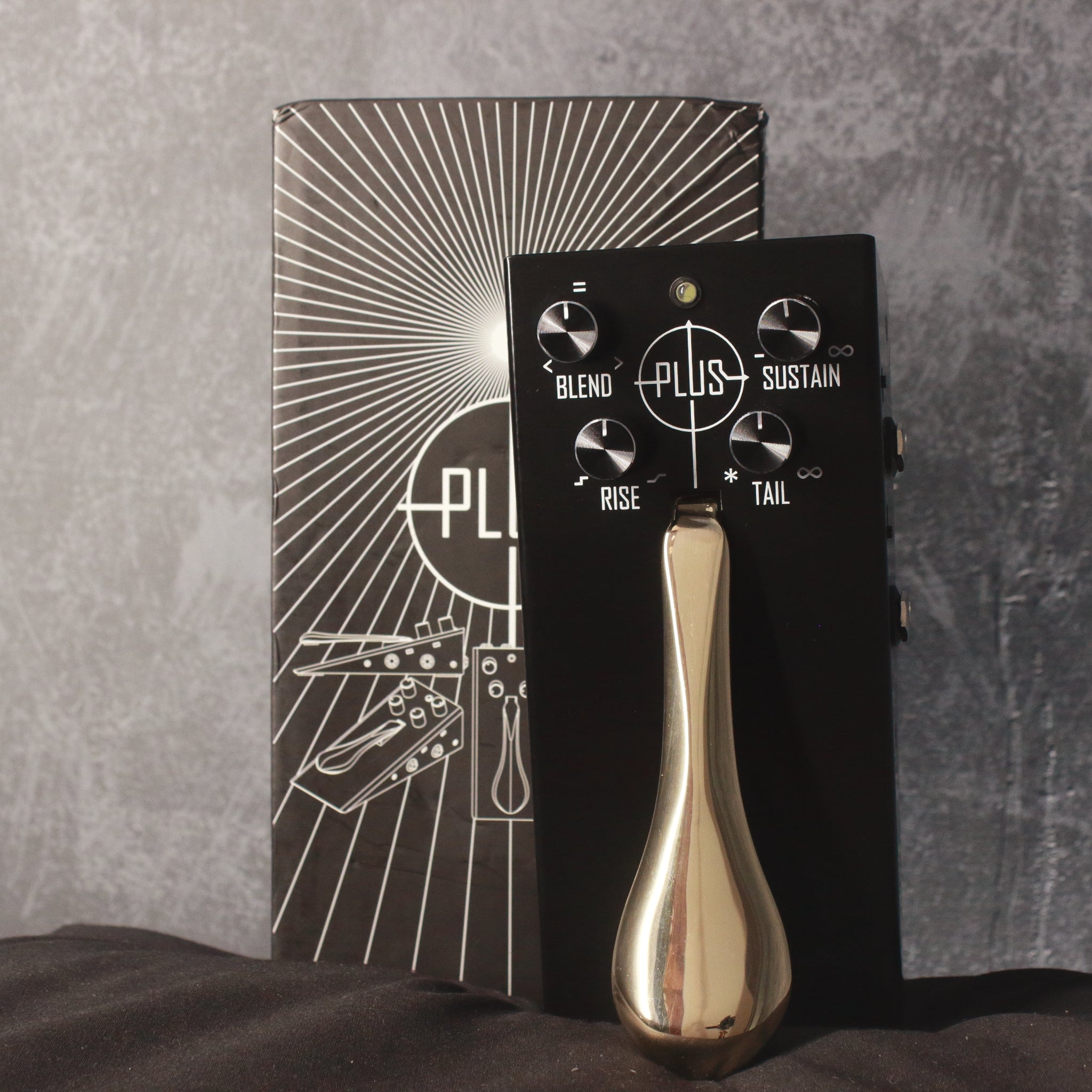 Gamechanger Audio PLUS Sustain Pedal – Topshelf Instruments