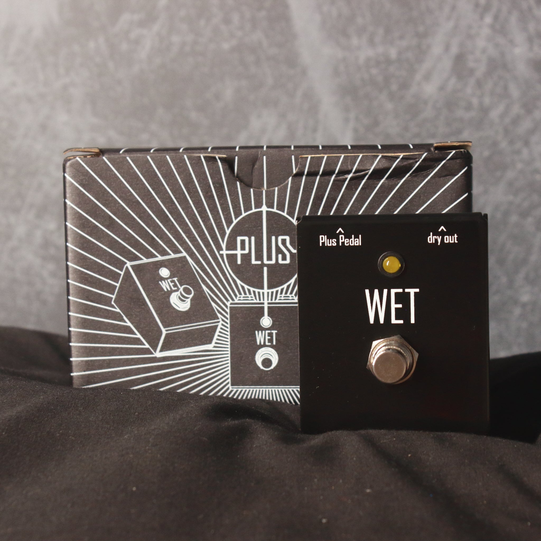 Gamechanger Audio PLUS Sustain Pedal – Topshelf Instruments