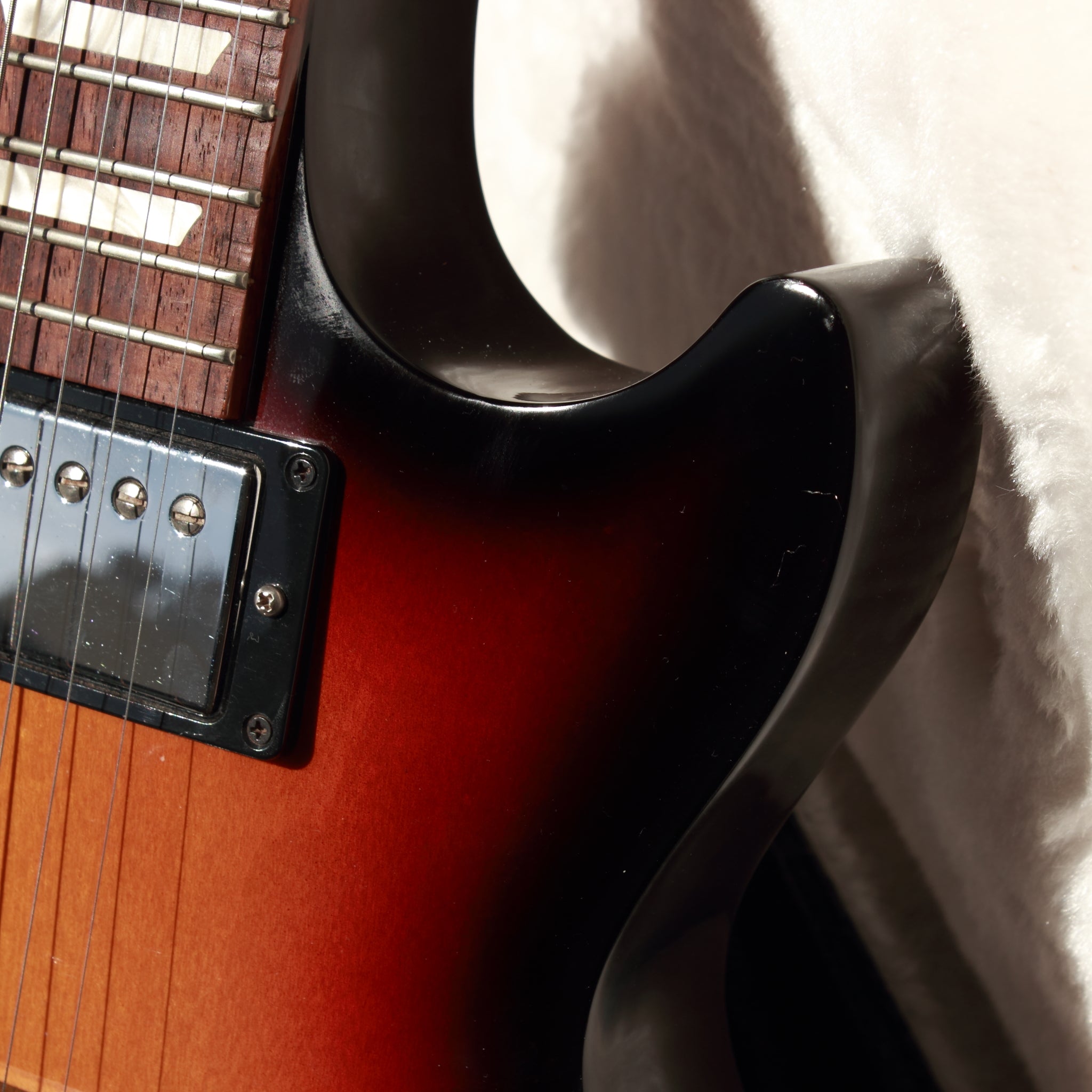 Gibson Les Paul Studio Fireburst 2011 – Topshelf Instruments