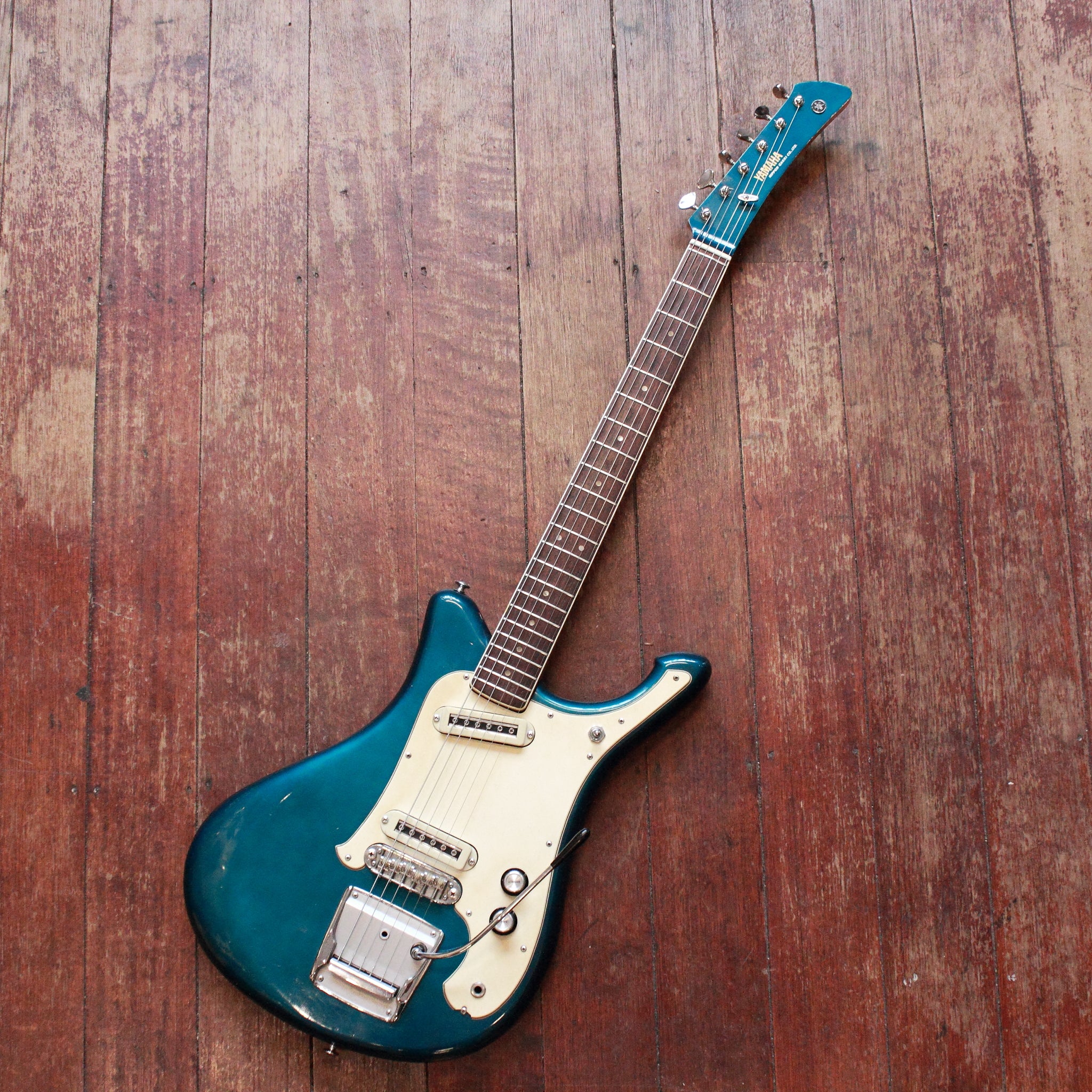 Yamaha SG-2A Flying Samurai Pearl Blue 1968 – Topshelf Instruments