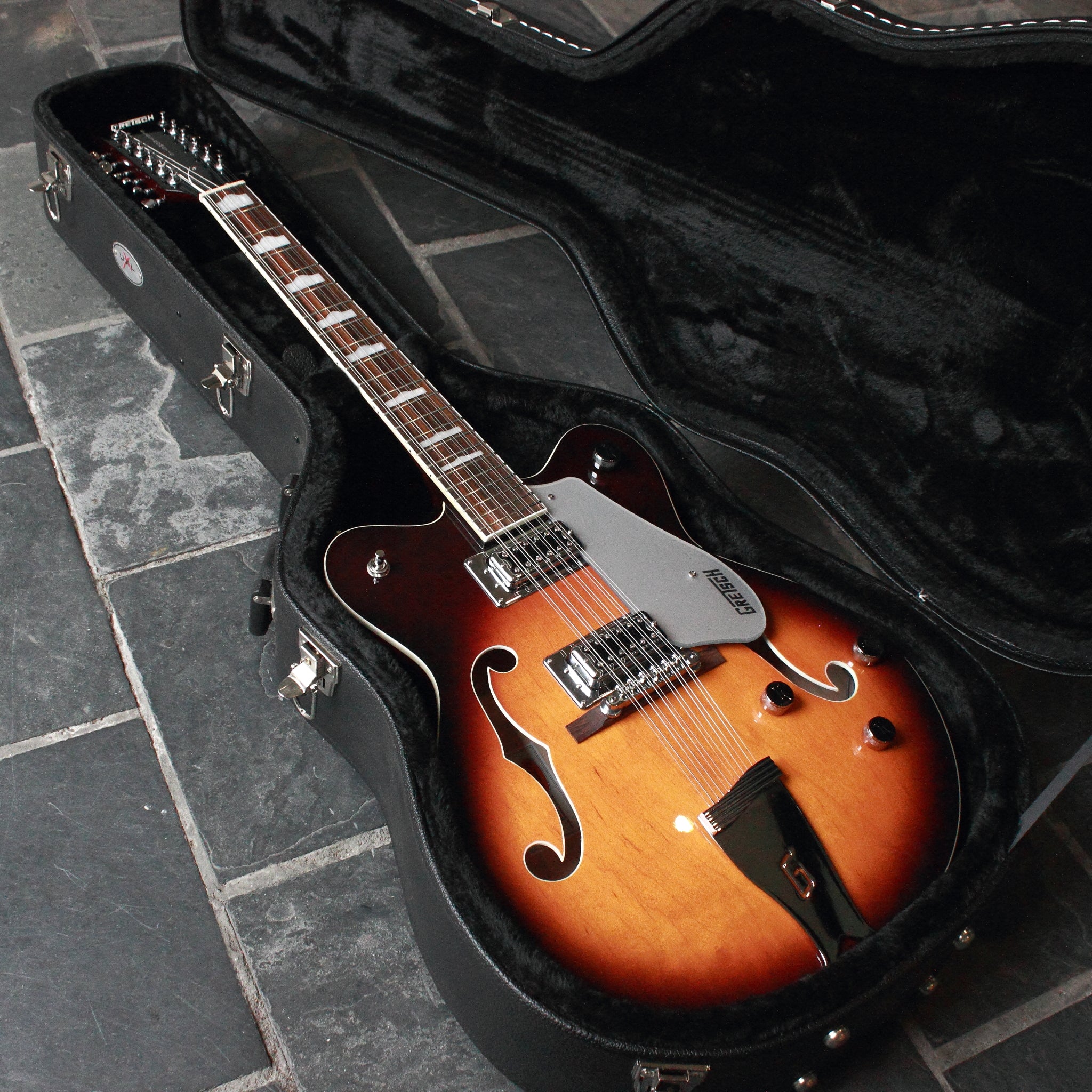 Gretsch G5422-12 Electromatic Hollow Body Sunburst 2012 – Topshelf ...