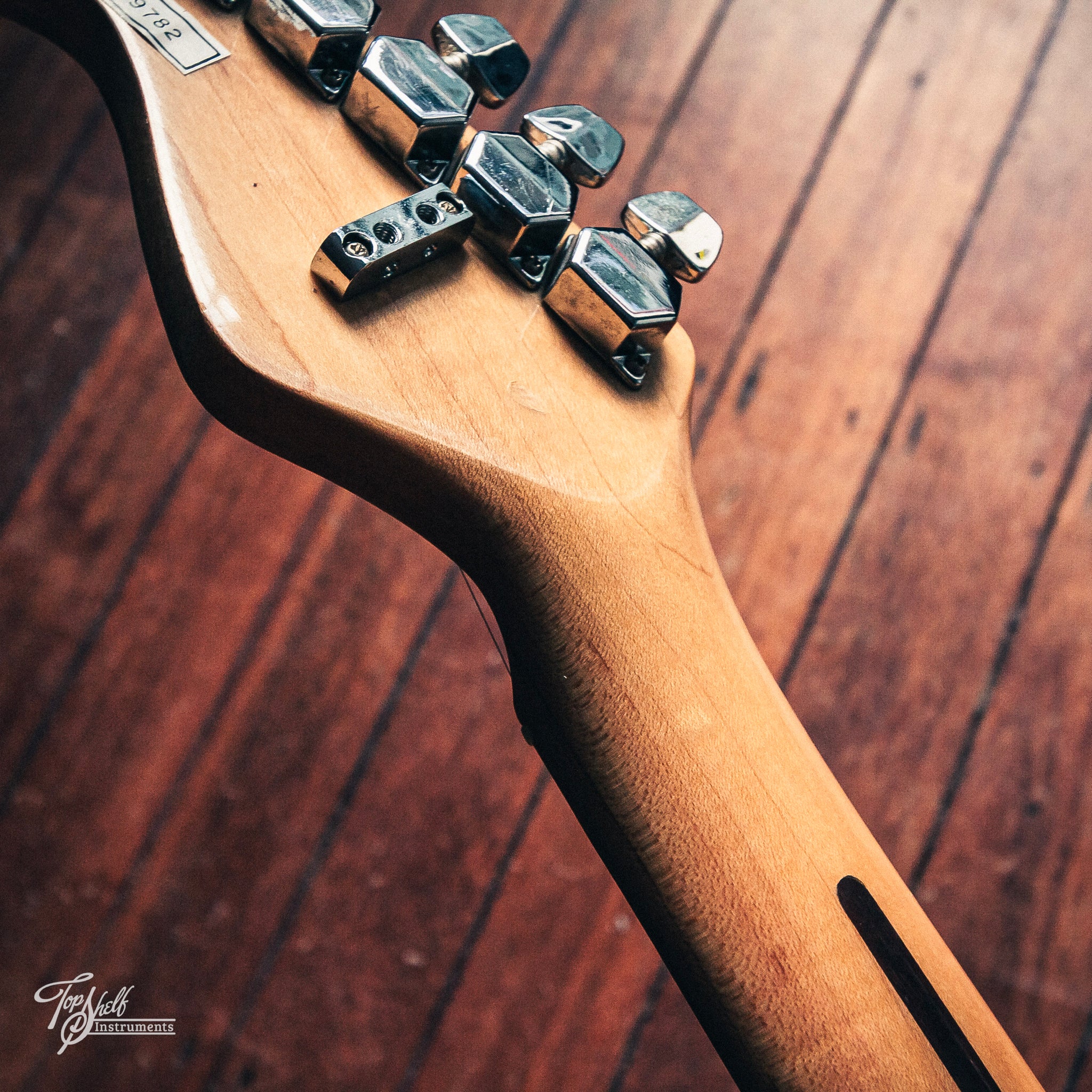 Daion Superstrat-Style White 1988 – Topshelf Instruments