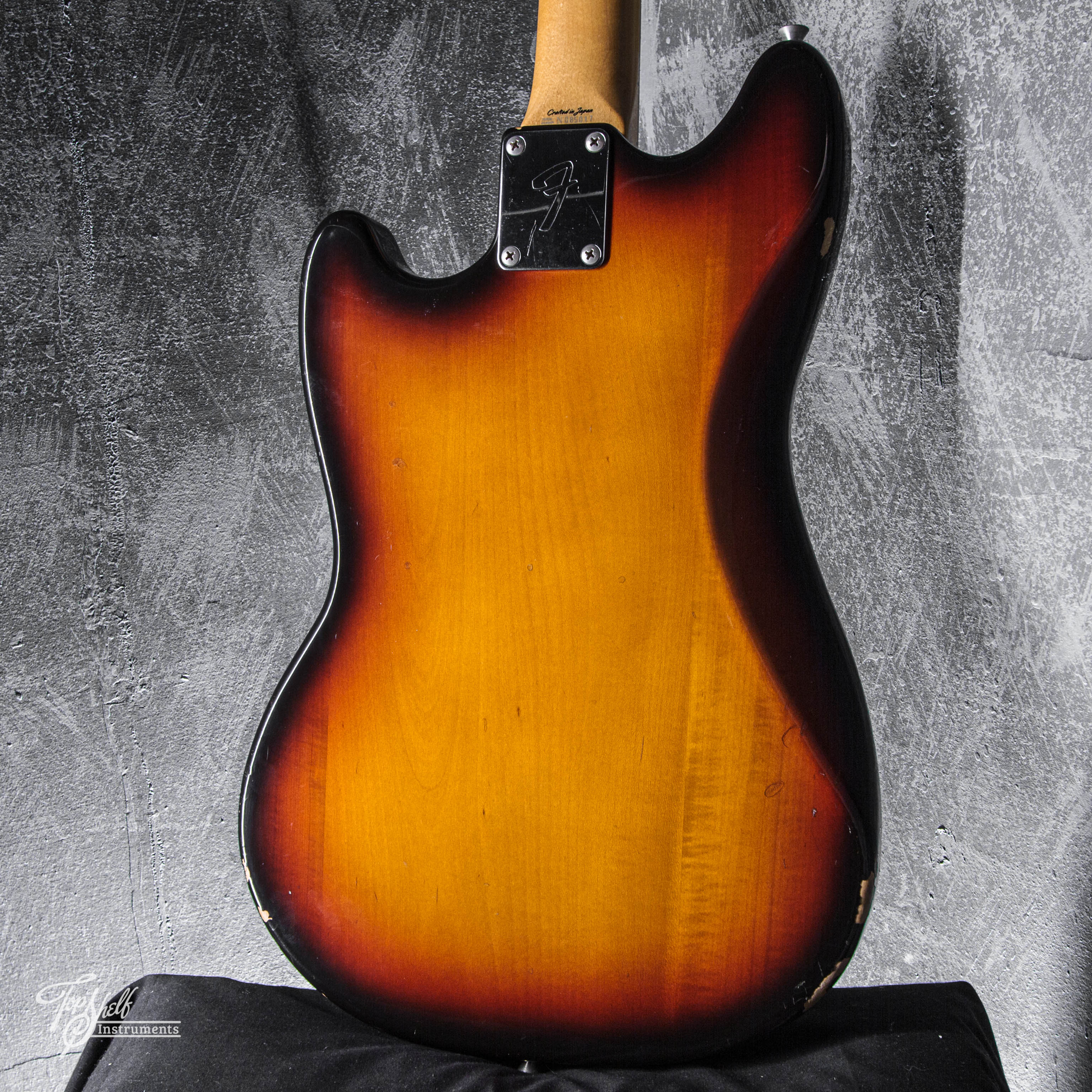 Fender Japan Mustang MG69-65 Sunburst 1995 – Topshelf Instruments