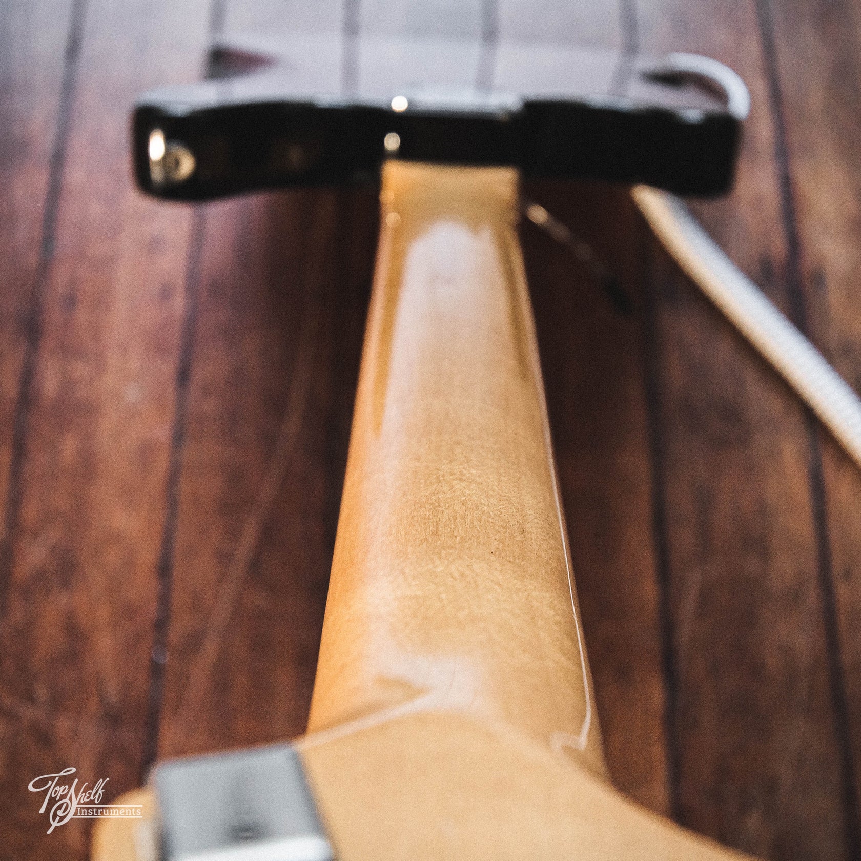 Fender Japan Mustang MG69-65 Sunburst 1995 – Topshelf Instruments