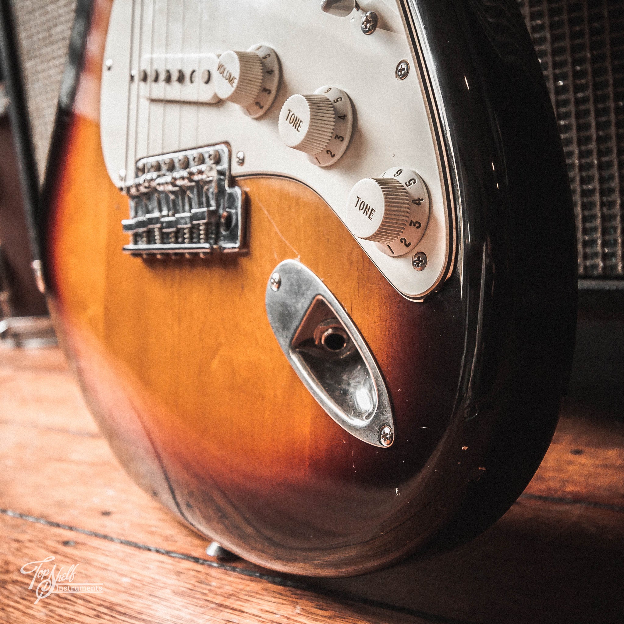 Fender Japan '62 Stratocaster ST62-53 Sunburst 1996 – Topshelf Instruments