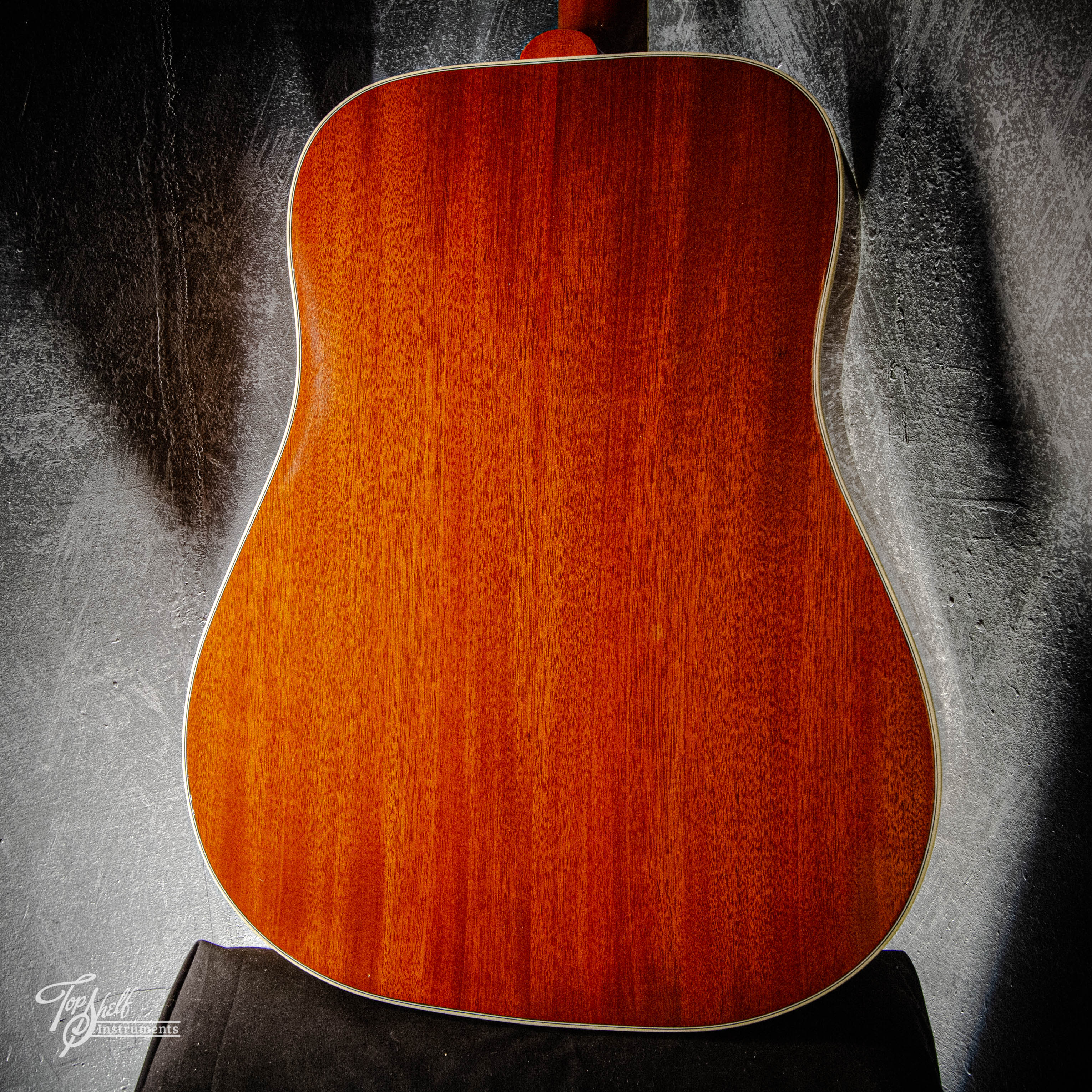 Gibson Hummingbird Honeyburst 2012 – Topshelf Instruments