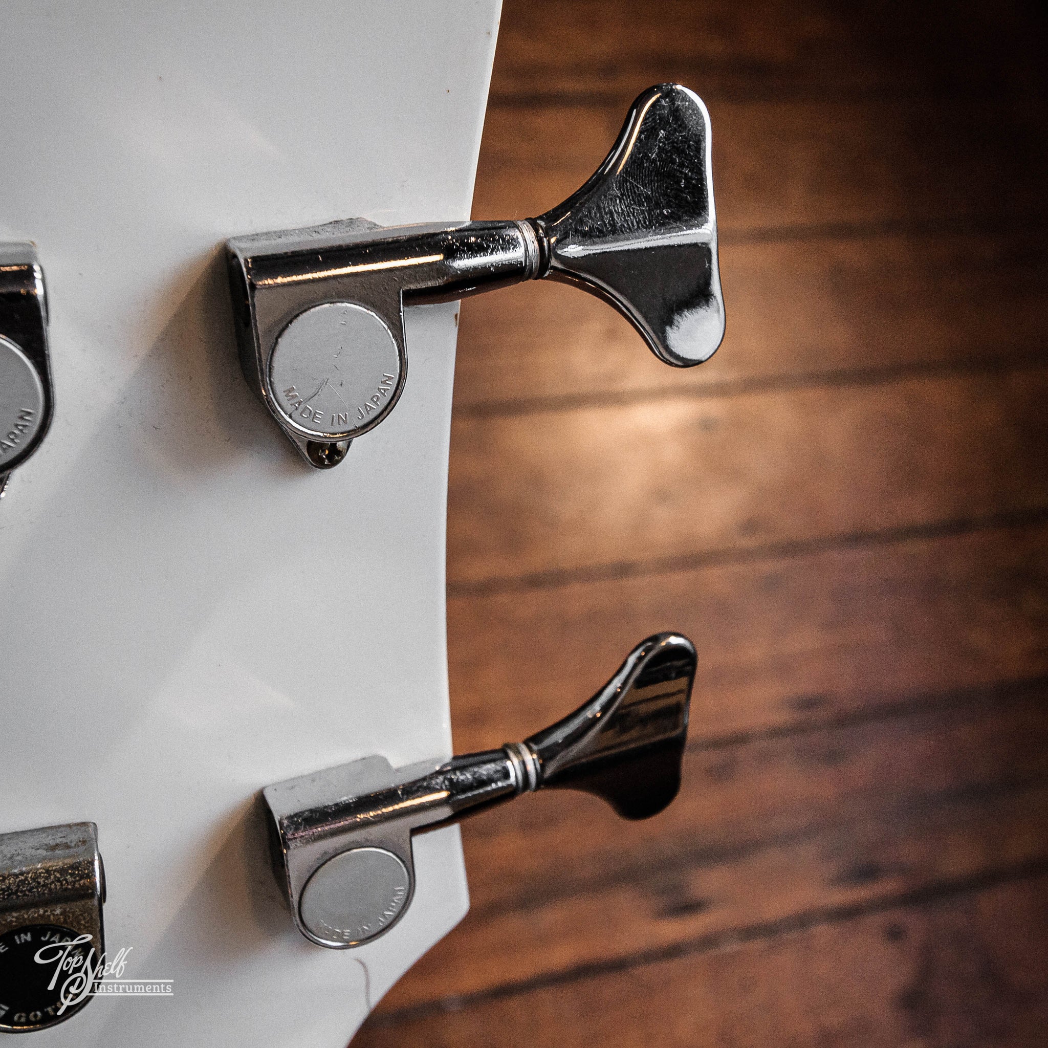 Greco TVB-45 White 1990 – Topshelf Instruments