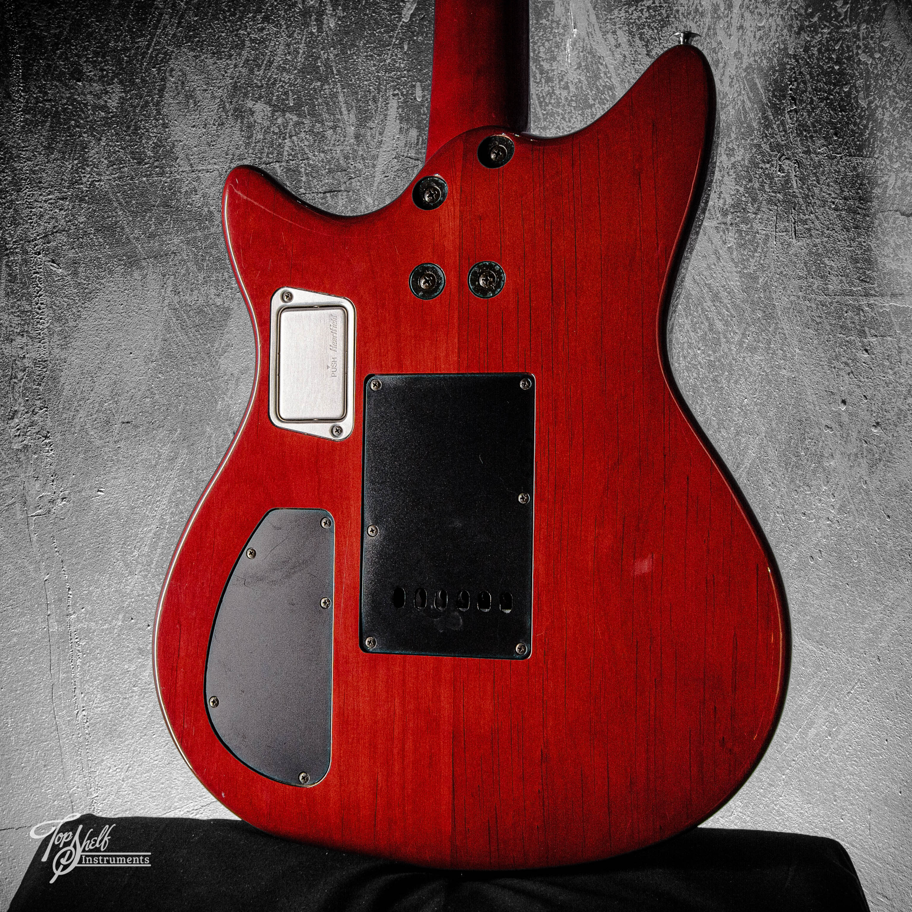 Heartfield RR-7 Crimson Transparent 1990 – Topshelf Instruments