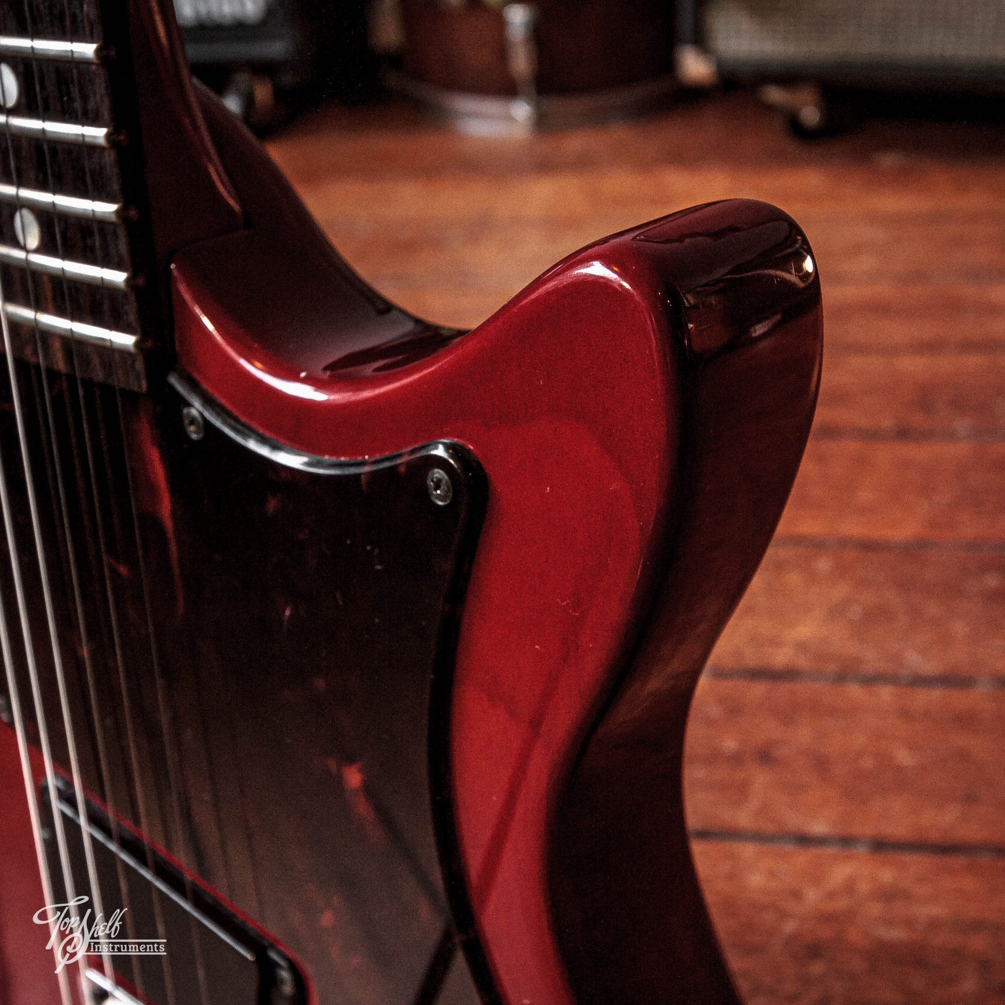 Heartfield RR-7 Crimson Transparent 1990 – Topshelf Instruments