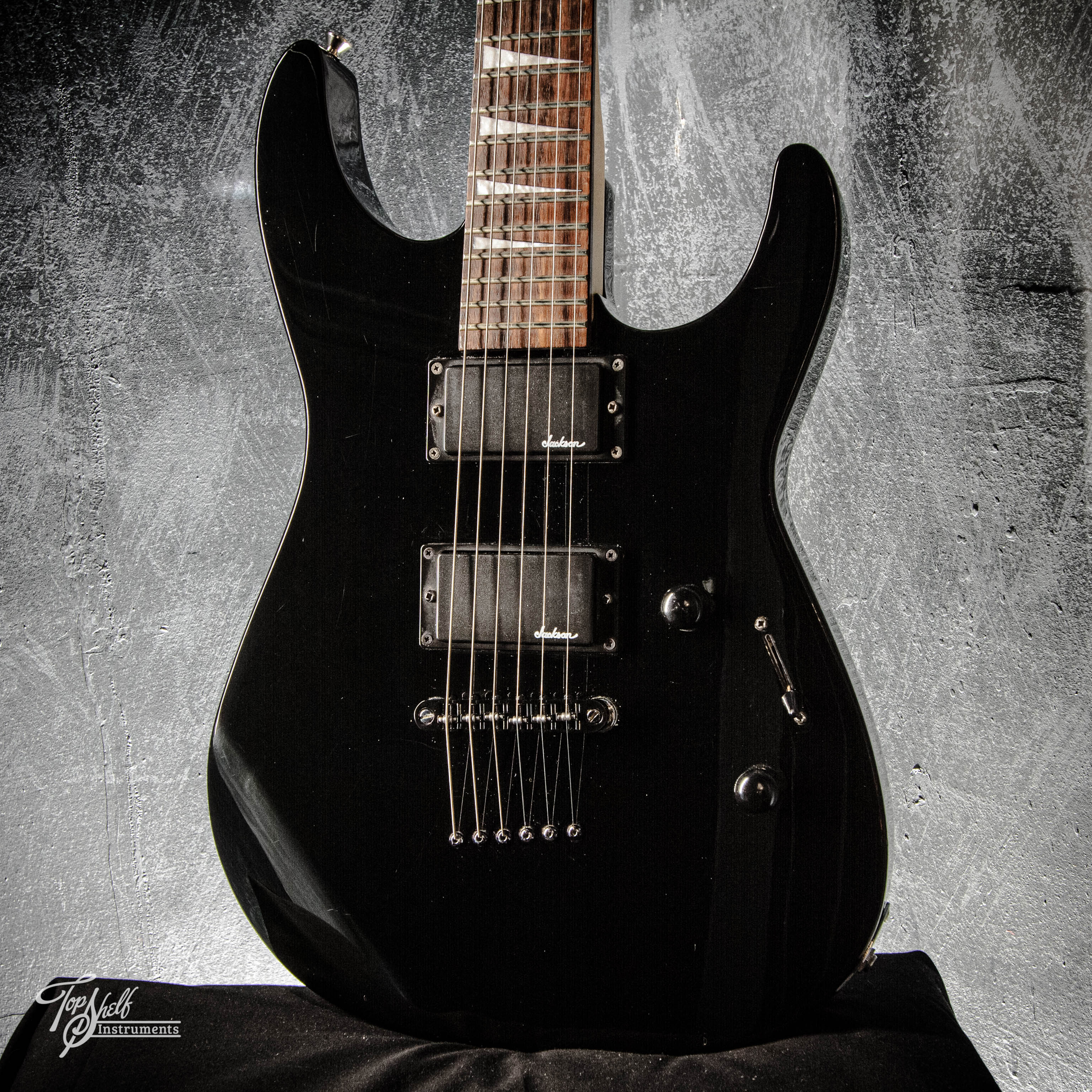 Jackson JS32RT Dinky Black 2010 – Topshelf Instruments