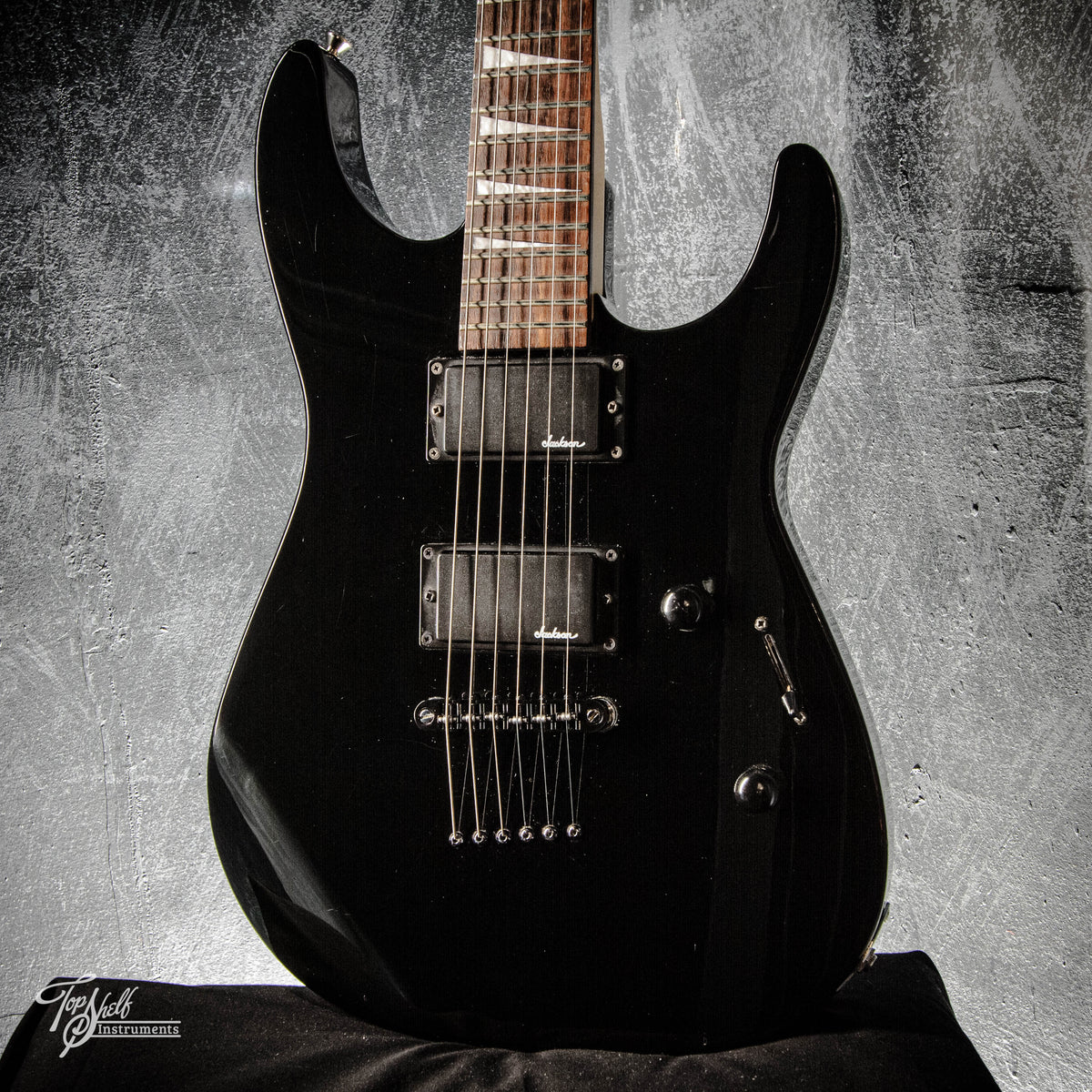 Jackson JS32RT Dinky Black 2010 – Topshelf Instruments