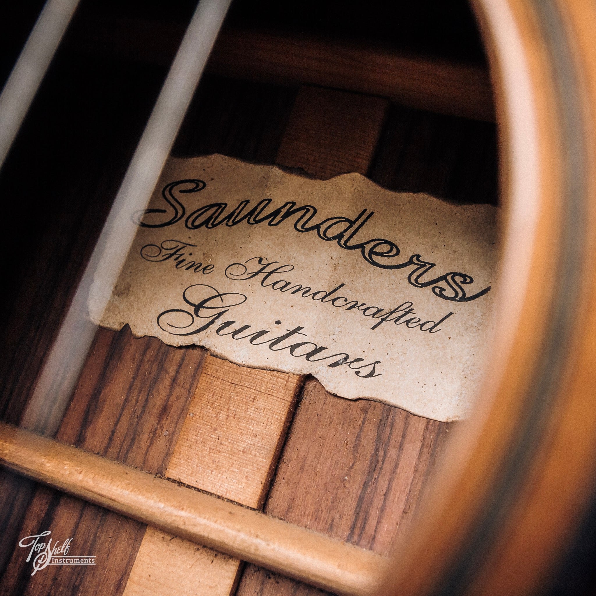 Saunders Parlour Acoustic Natural Gloss 2004 – Topshelf Instruments