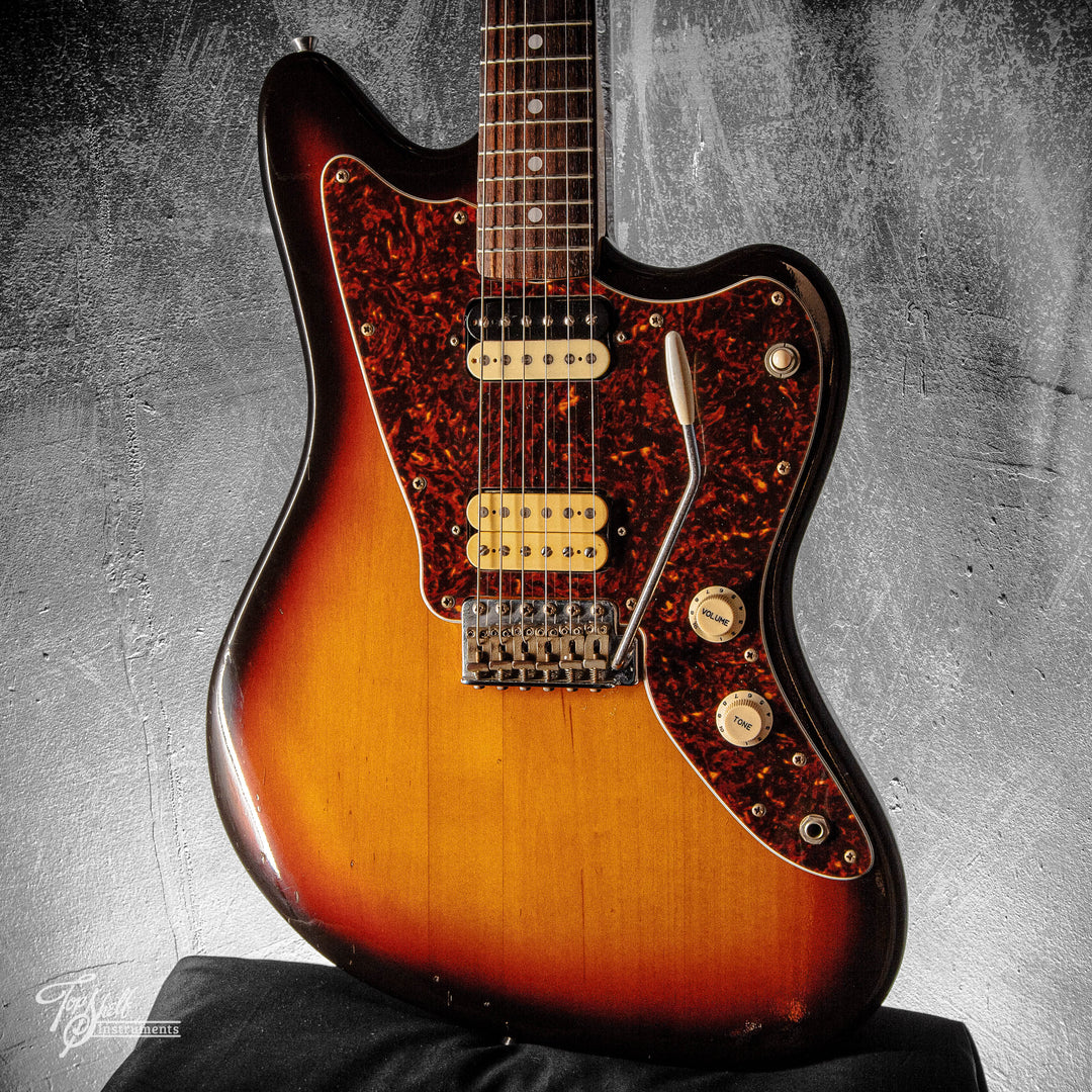 Squier Japan Vista Series Jagmaster Sunburst 1997 – Topshelf Instruments