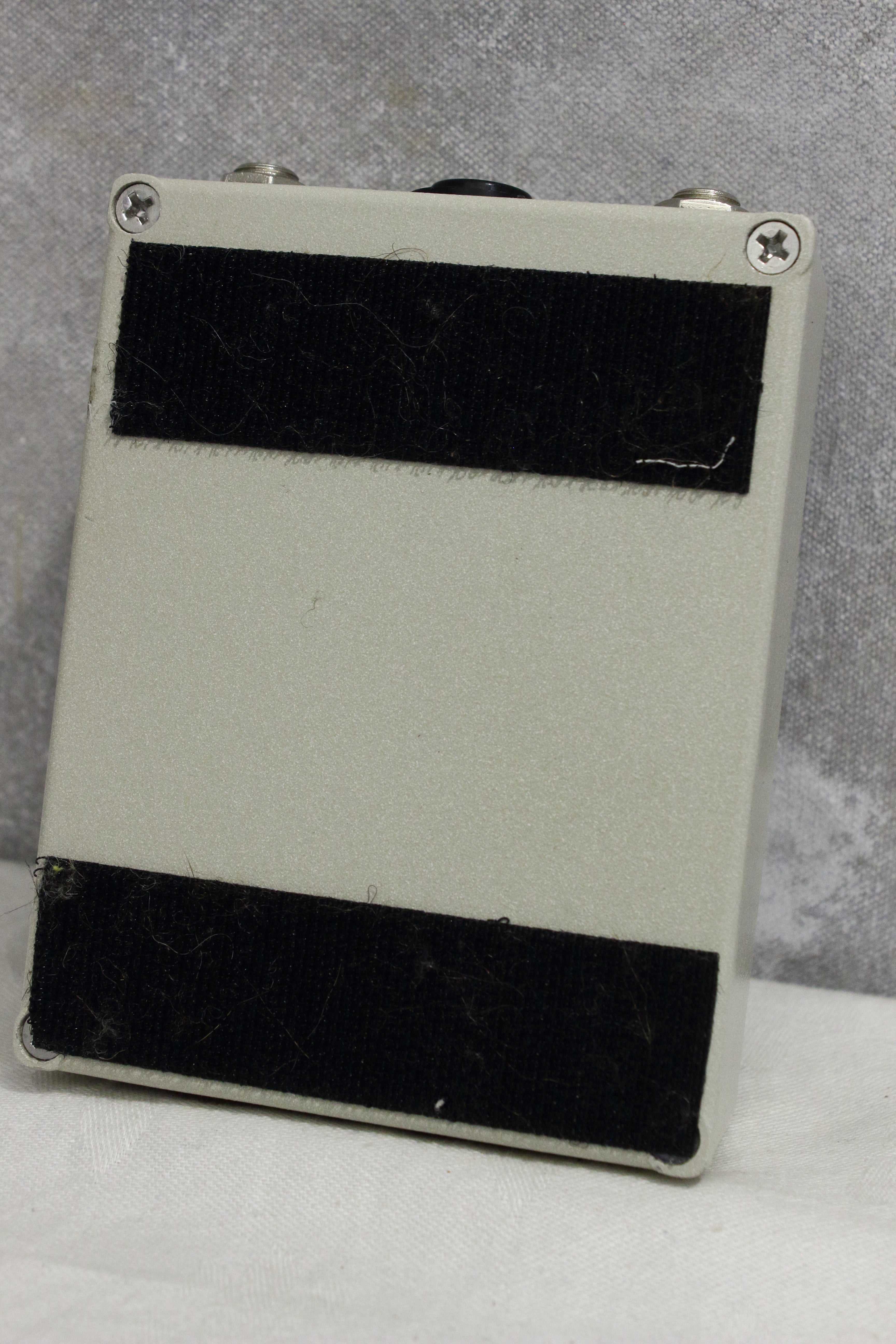 Caroline Guitar Company Kilobyte Lo-Fi Delay Pedal – Topshelf Instruments