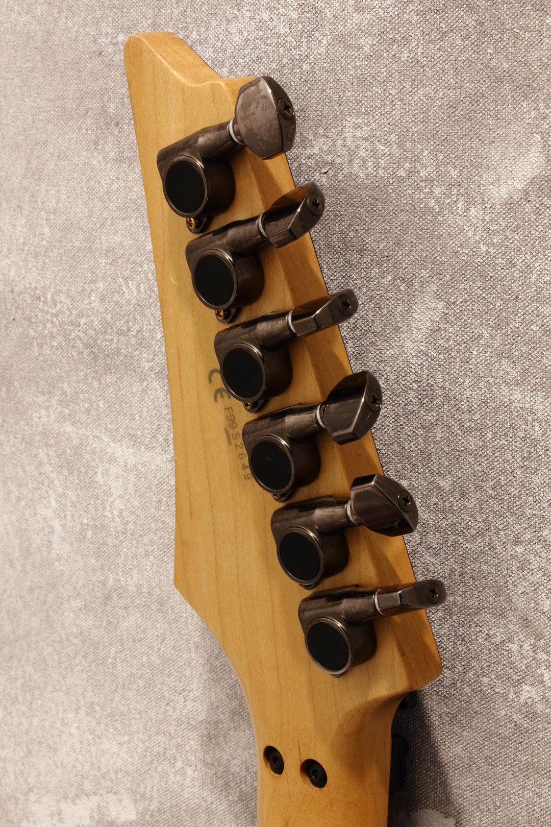 Ibanez RG507 w/ Mods Magenta 1999 – Topshelf Instruments