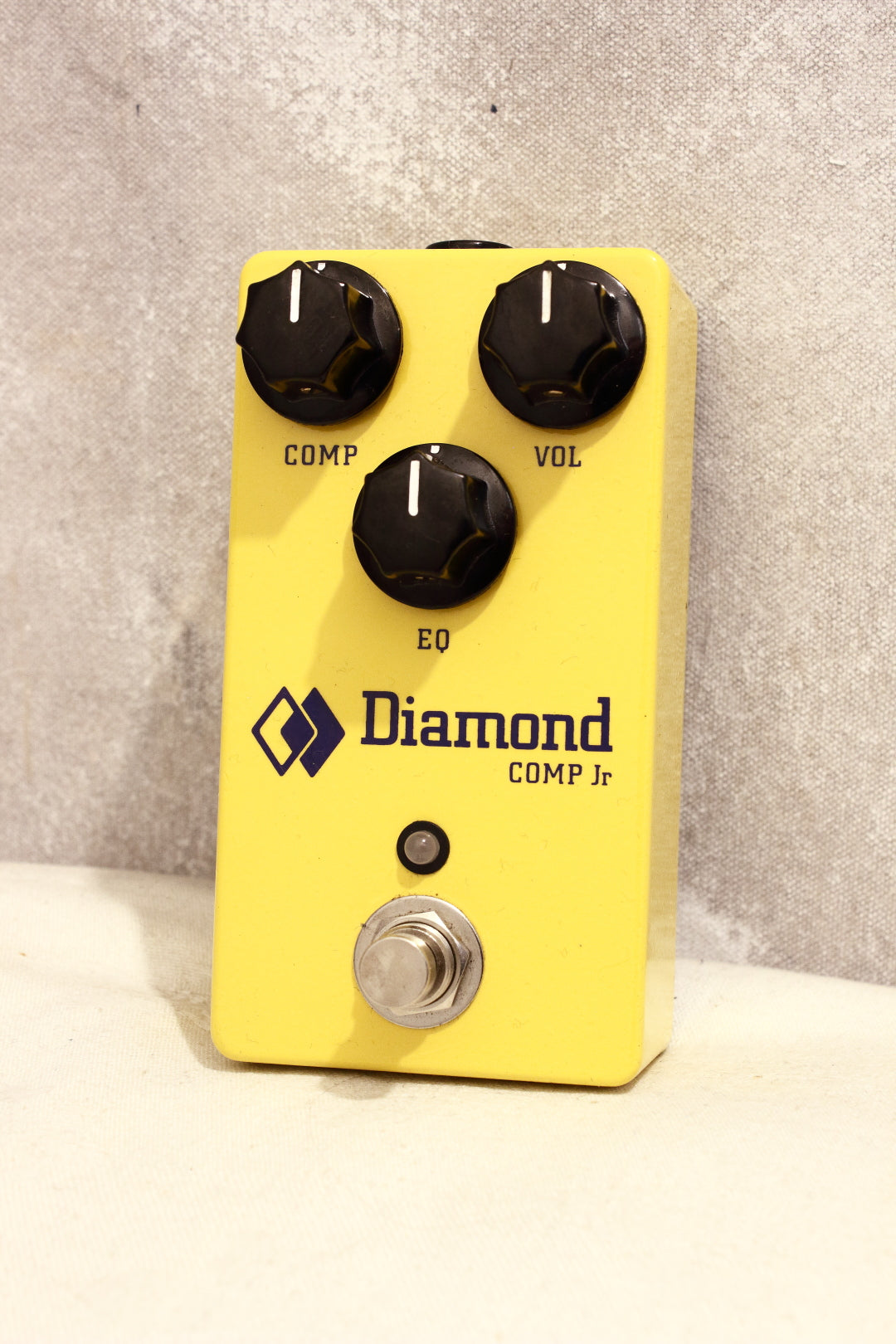 Diamond Comp Jr Pedal – Topshelf Instruments