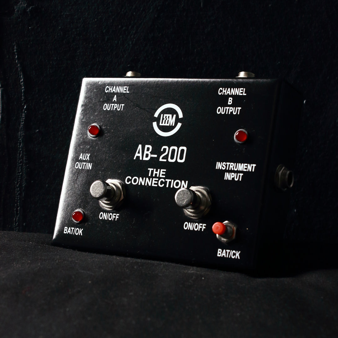 Leem AB-200 'The Connection' ABY Pedal – Topshelf Instruments