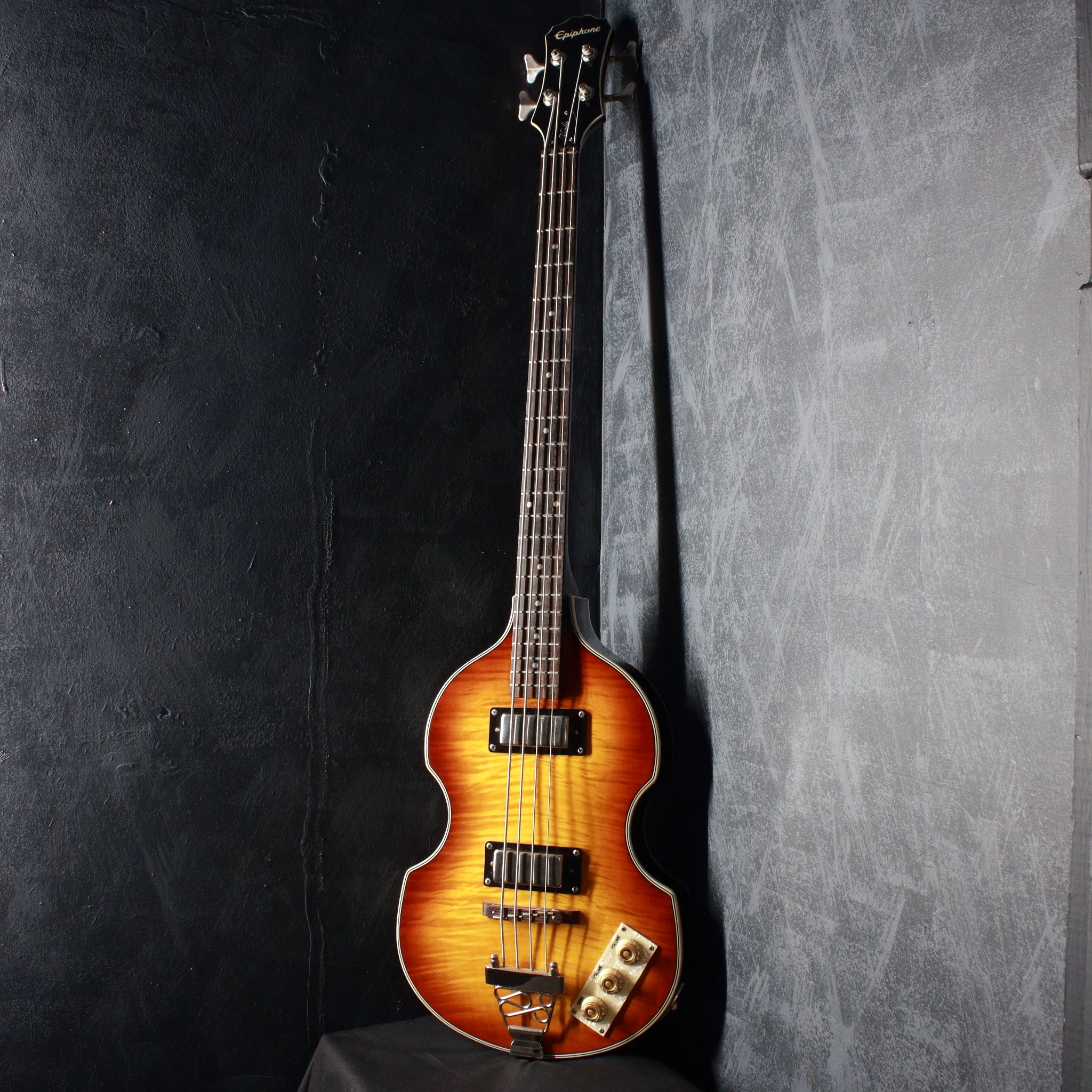 Epiphone Viola Bass Vintage Sunburst 2013 – Topshelf Instruments