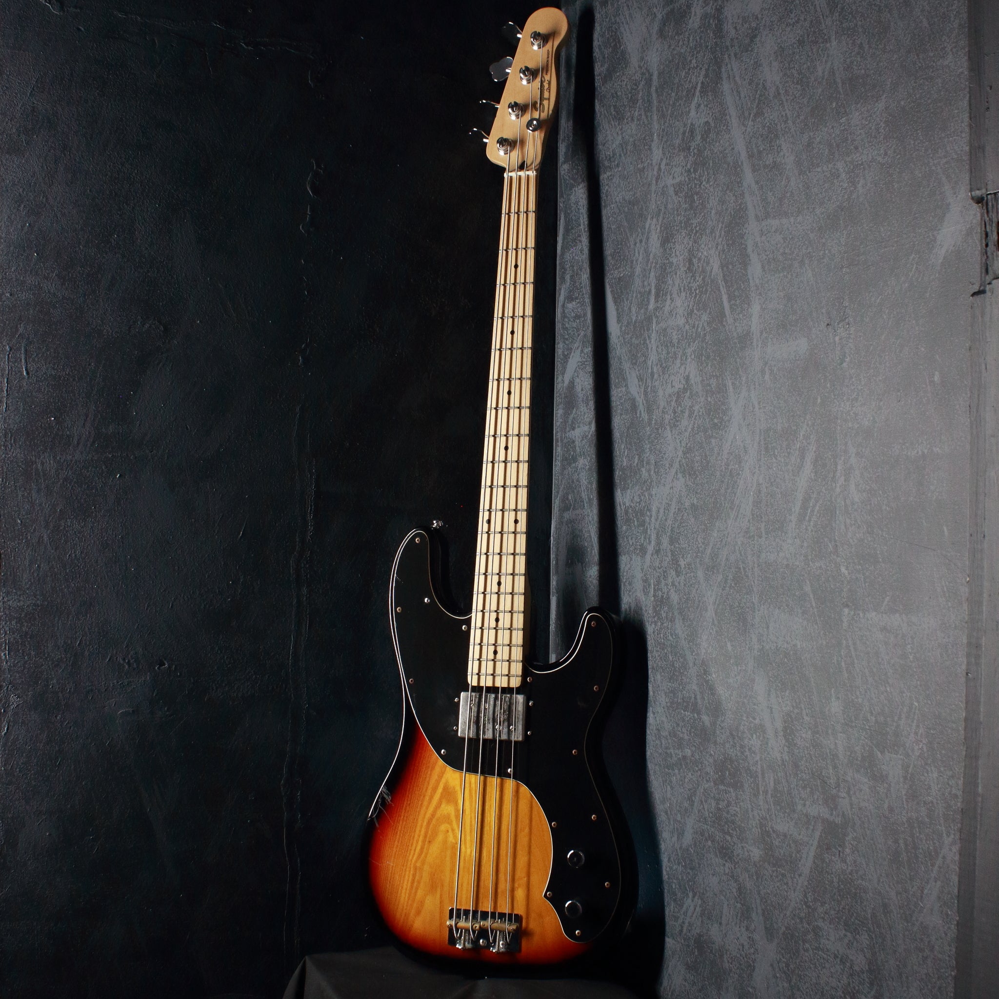 Squier Vintage Modified Precision Bass TB Sunburst 2007 – Topshelf ...