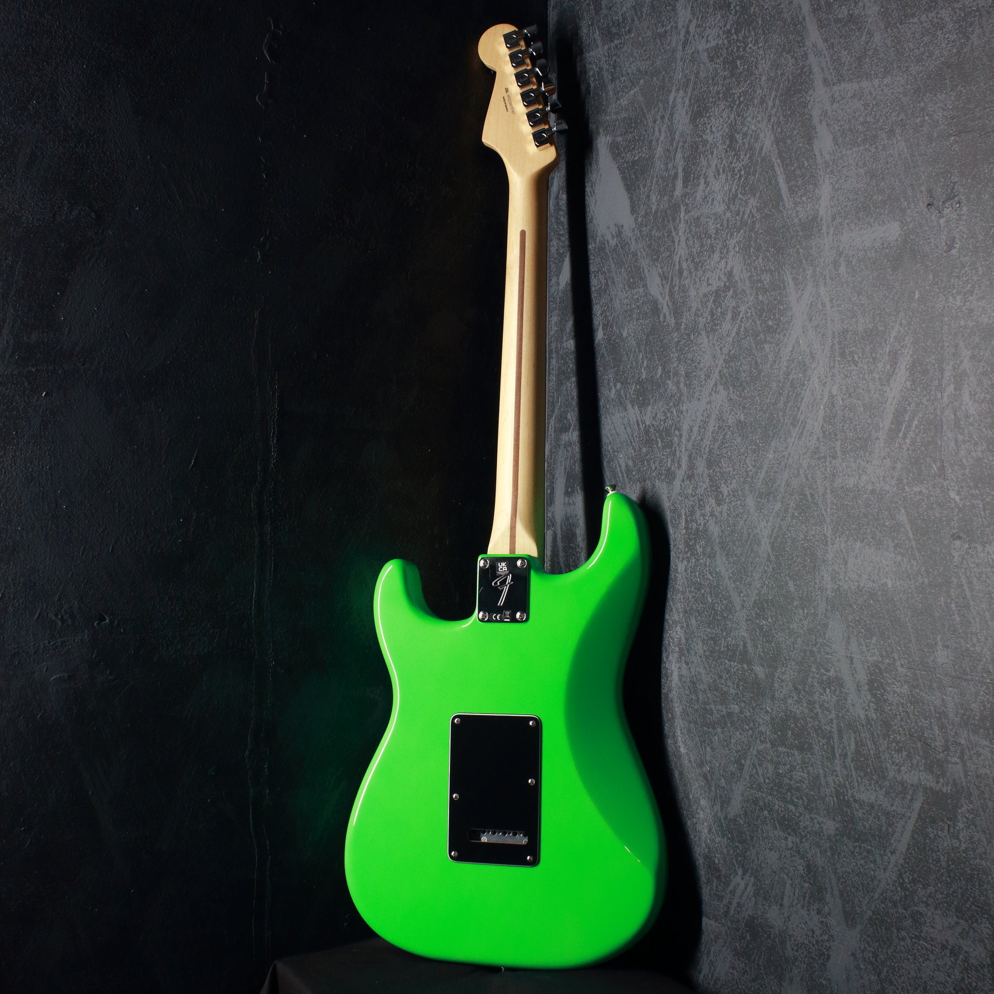 Fender Player Stratocaster Neon Green 2022 – Topshelf Instruments
