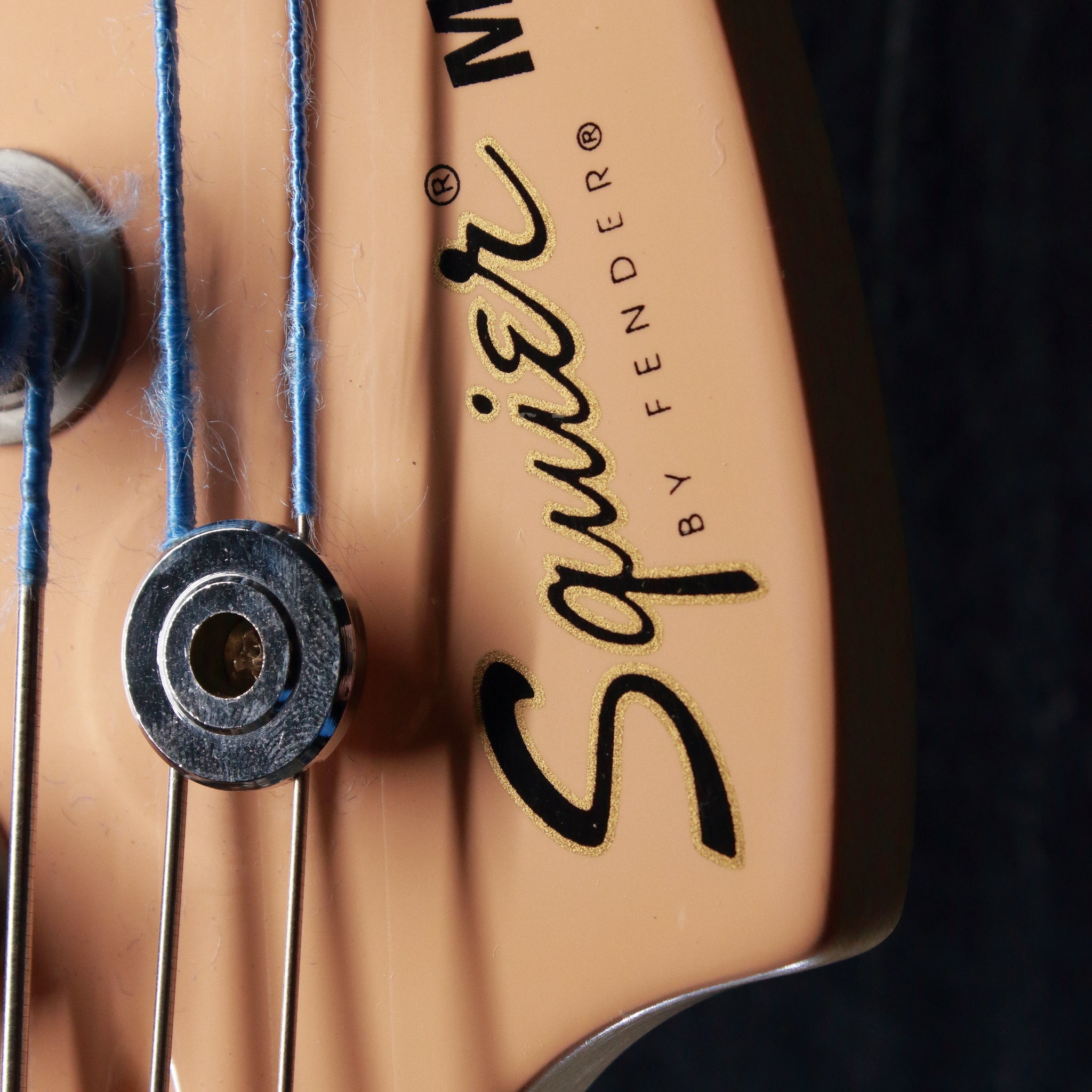 Squier Vista Series Musicmaster Bass Shell Pink 1997 – Topshelf Instruments