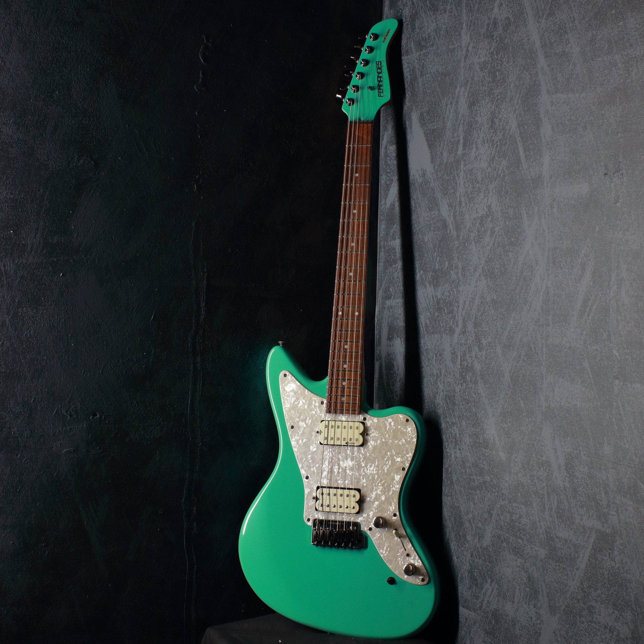 Fernandes JG-55S Surf Green 2001 – Topshelf Instruments
