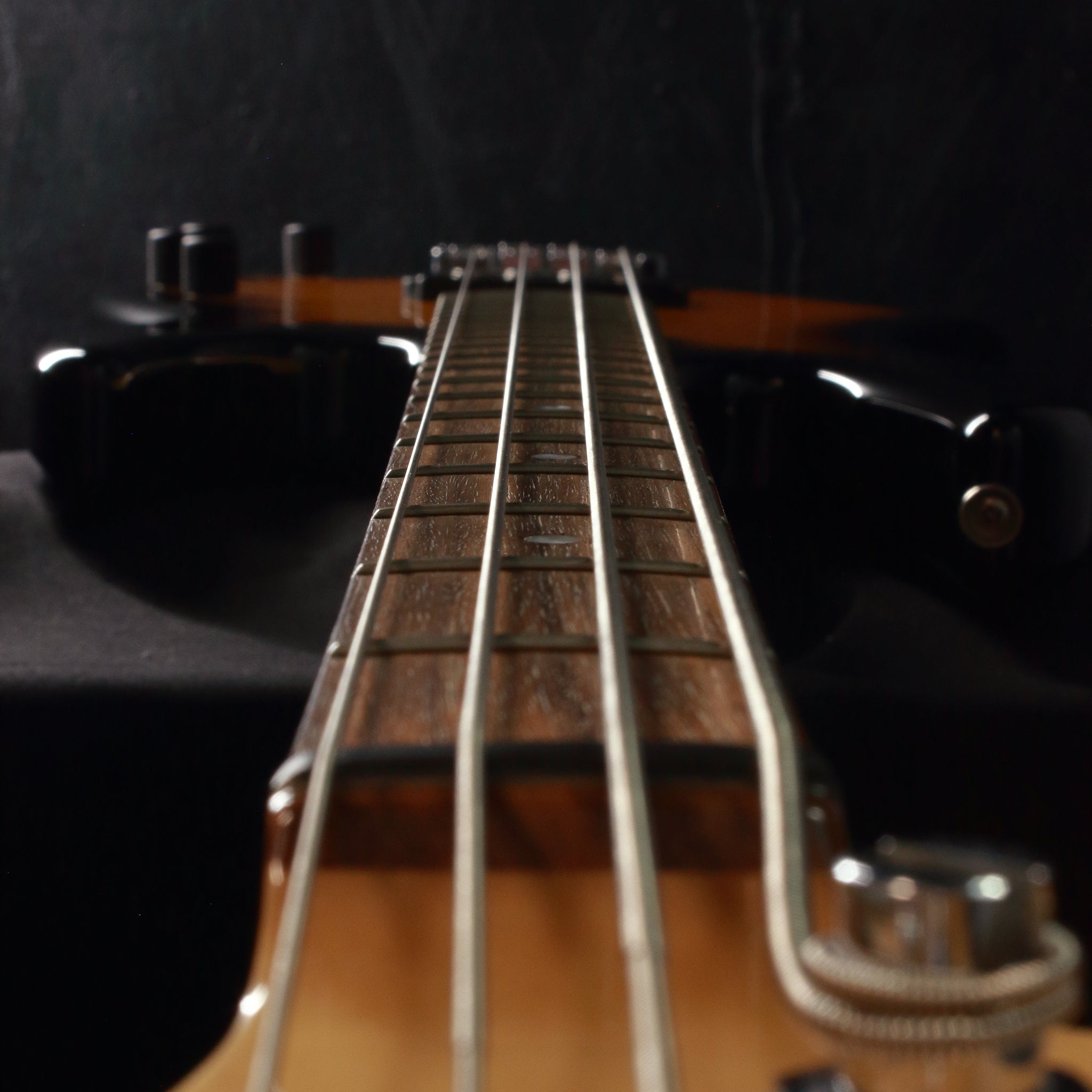 ESP Custom Shop Surveyor Bass Sunburst 2005 – Topshelf Instruments