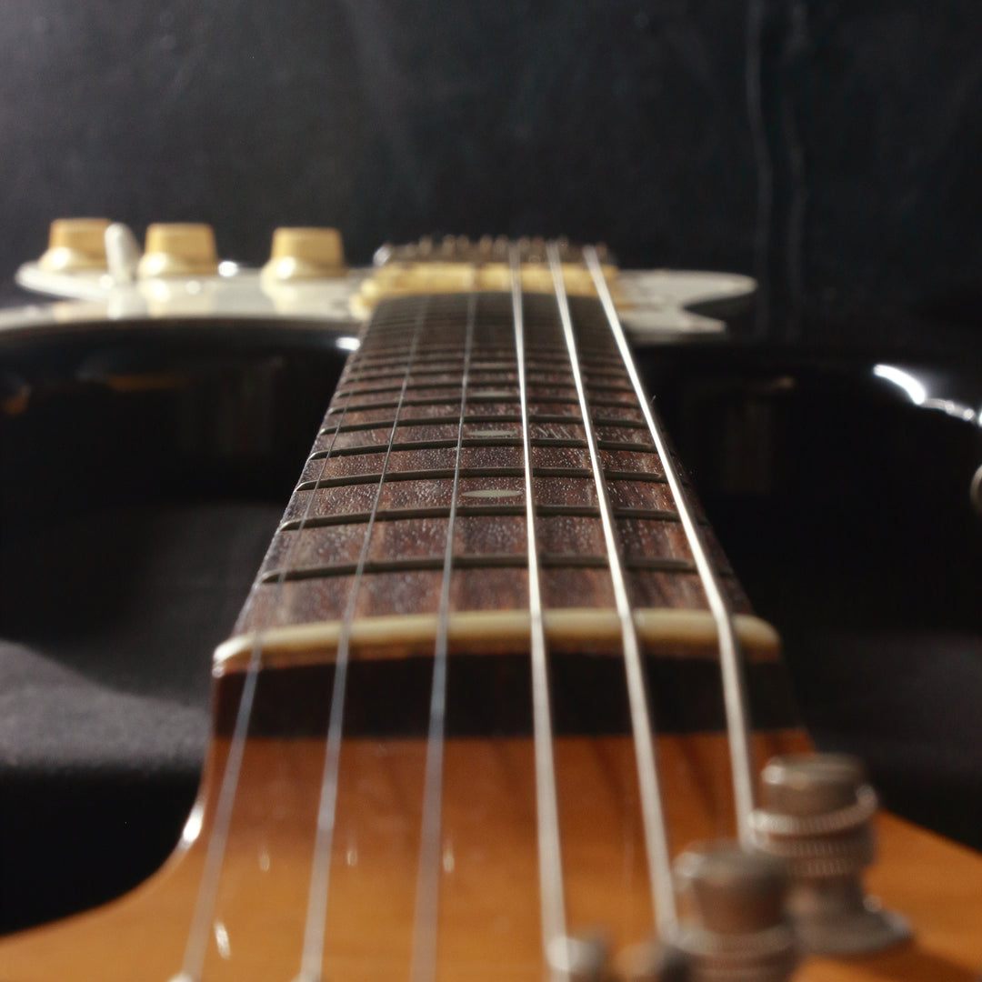Fender Japan '62 Stratocaster ST62-55 Black 1989 – Topshelf Instruments