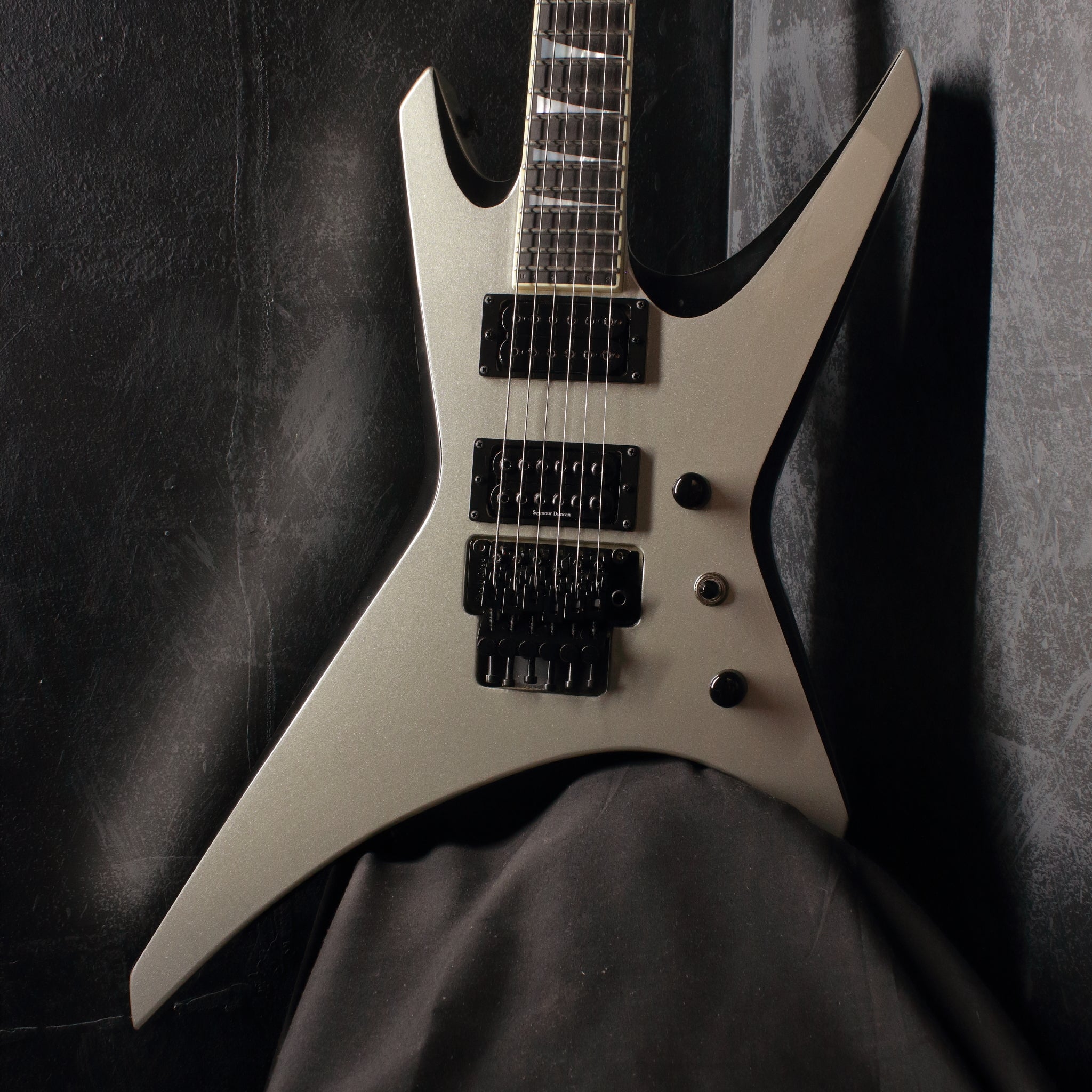 Jackson USA Select Warrior WR1 Inca Silver 2004 – Topshelf Instruments