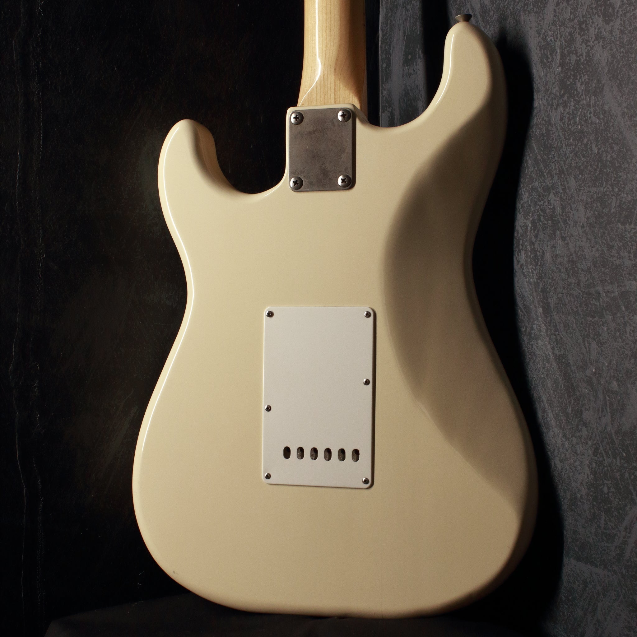 Fernandes Stone Logo FST-50 Olympic White 1978 – Topshelf Instruments