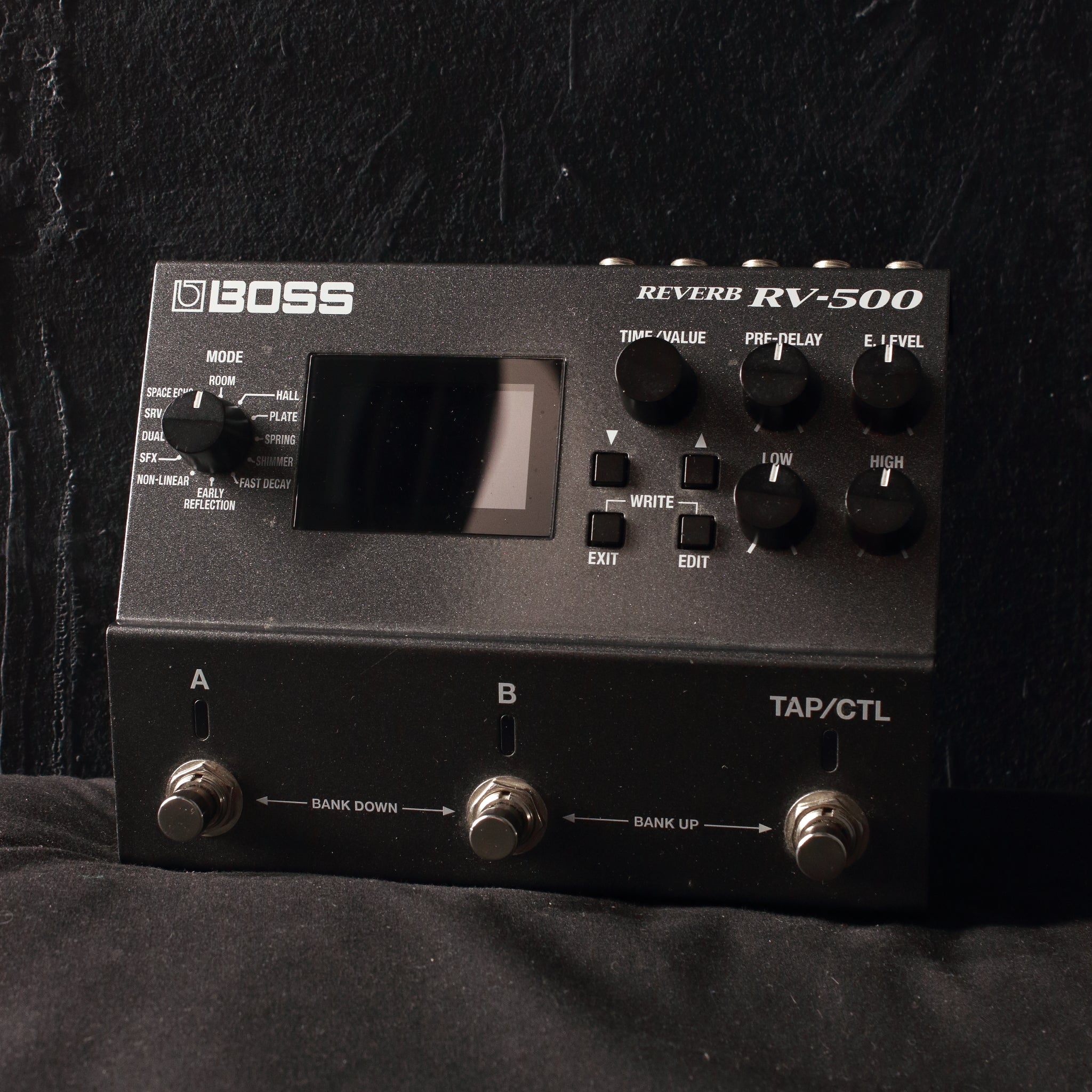 Boss RV-500 Reverb Pedal – Topshelf Instruments