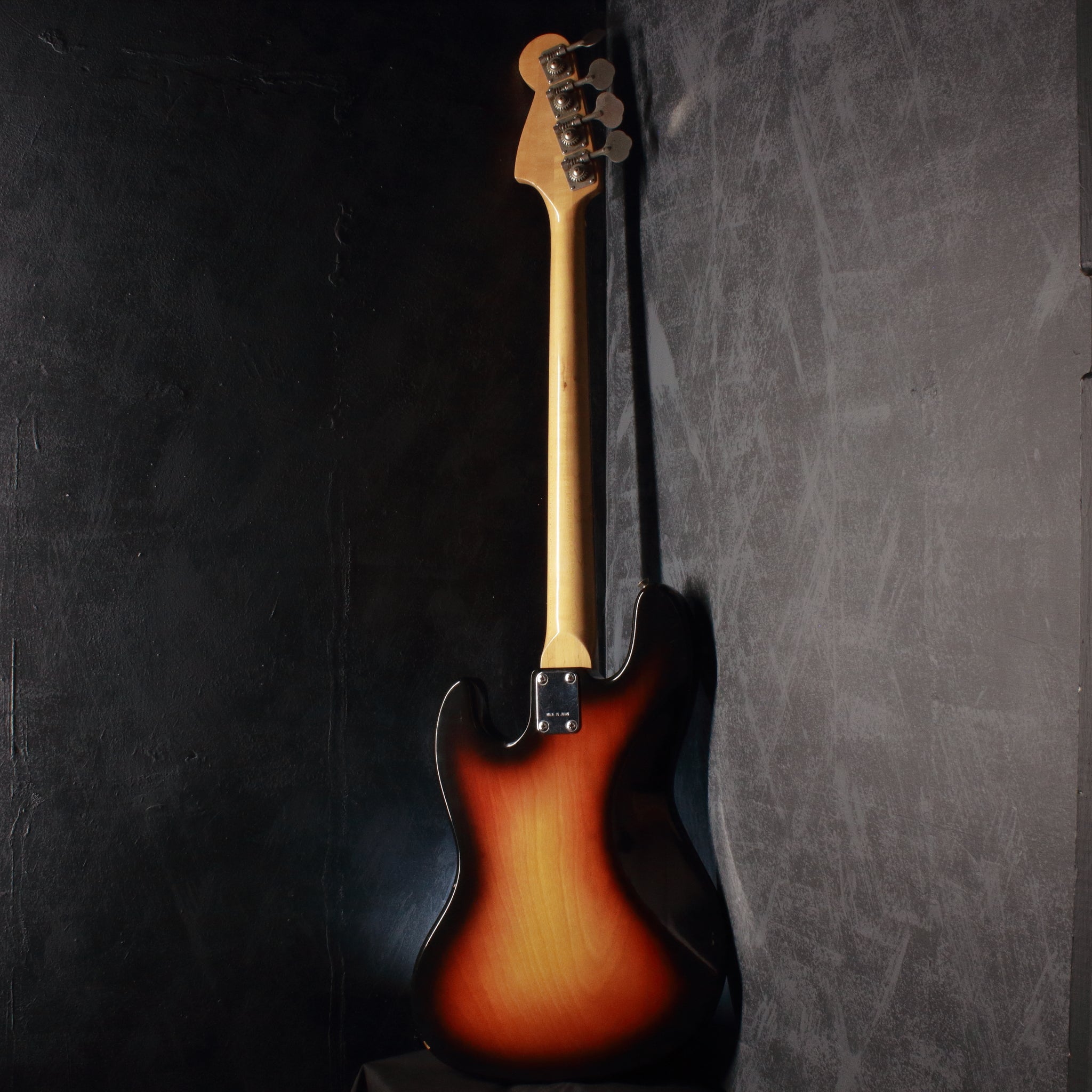 Greco JB500S Electric Bass Sunburst 1974 – Topshelf Instruments