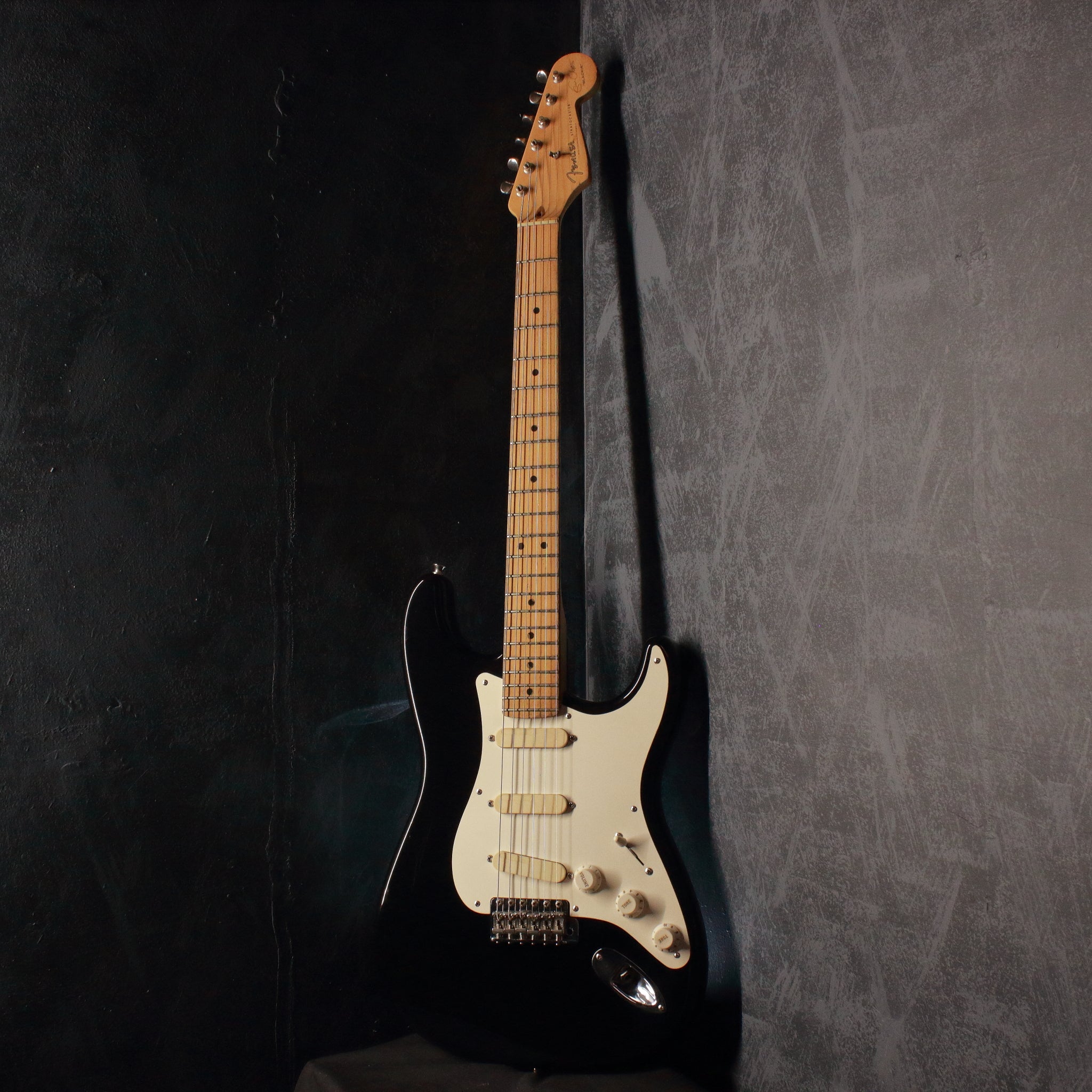 Fender Eric Clapton 'Blackie' Stratocaster Black 1998 – Topshelf ...