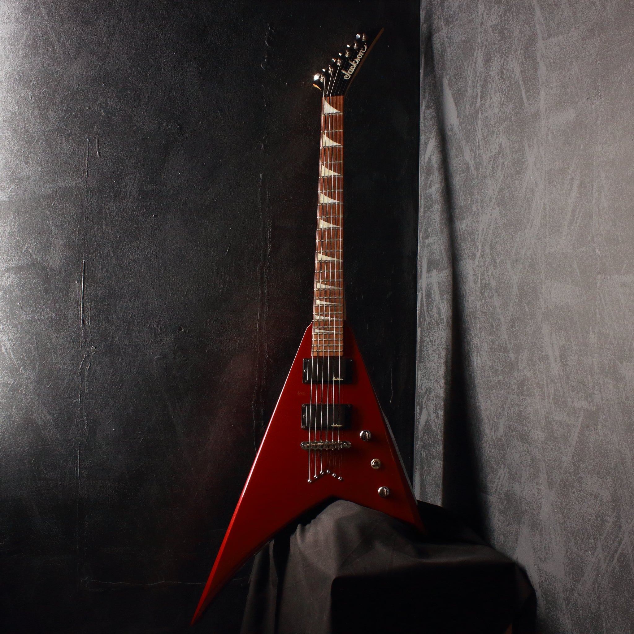 Jackson JS32T Rhoads Inferno Red 2010 – Topshelf Instruments