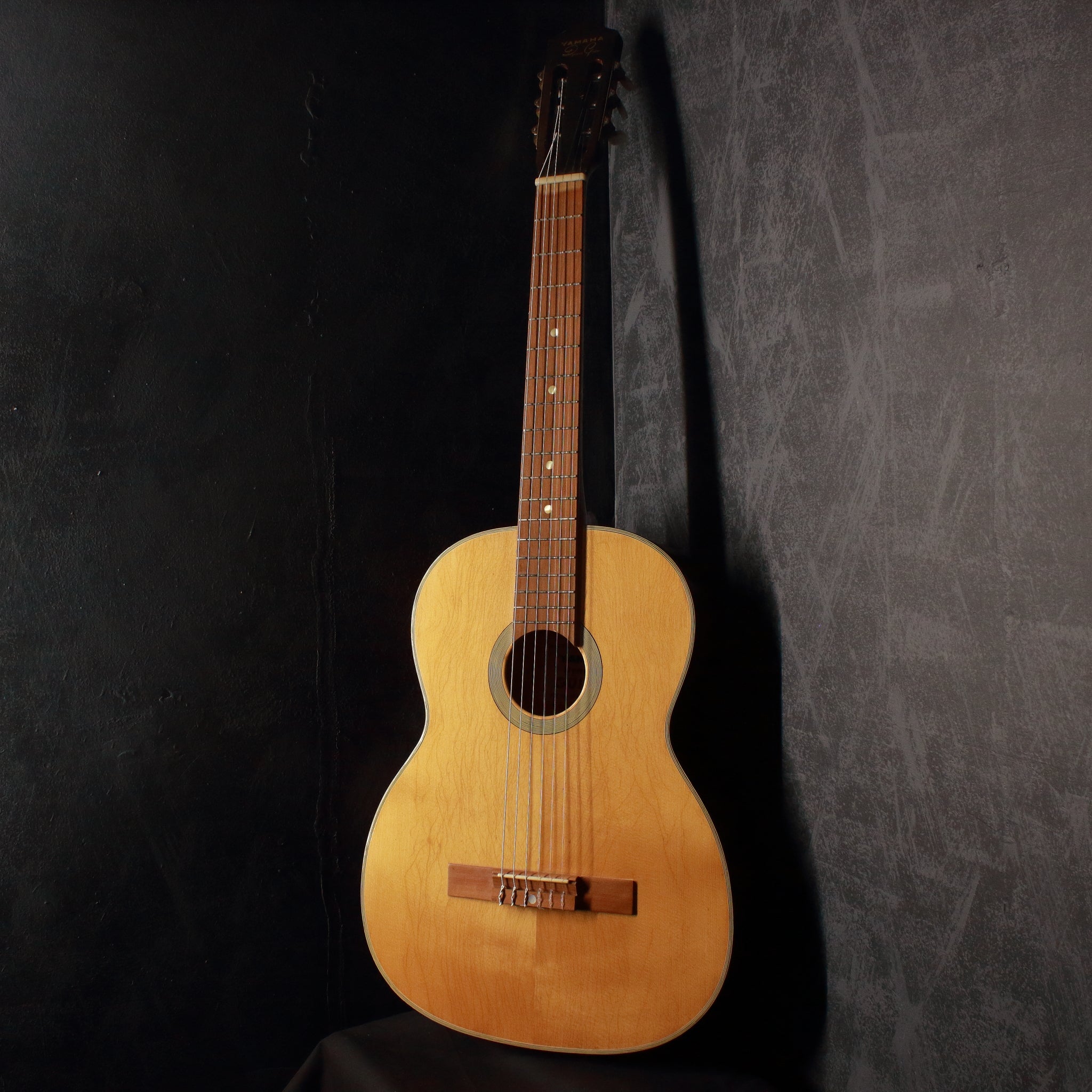 Yamaha Dynamic Guitar No.2 Classical Acoustic c1960 – Topshelf Instruments