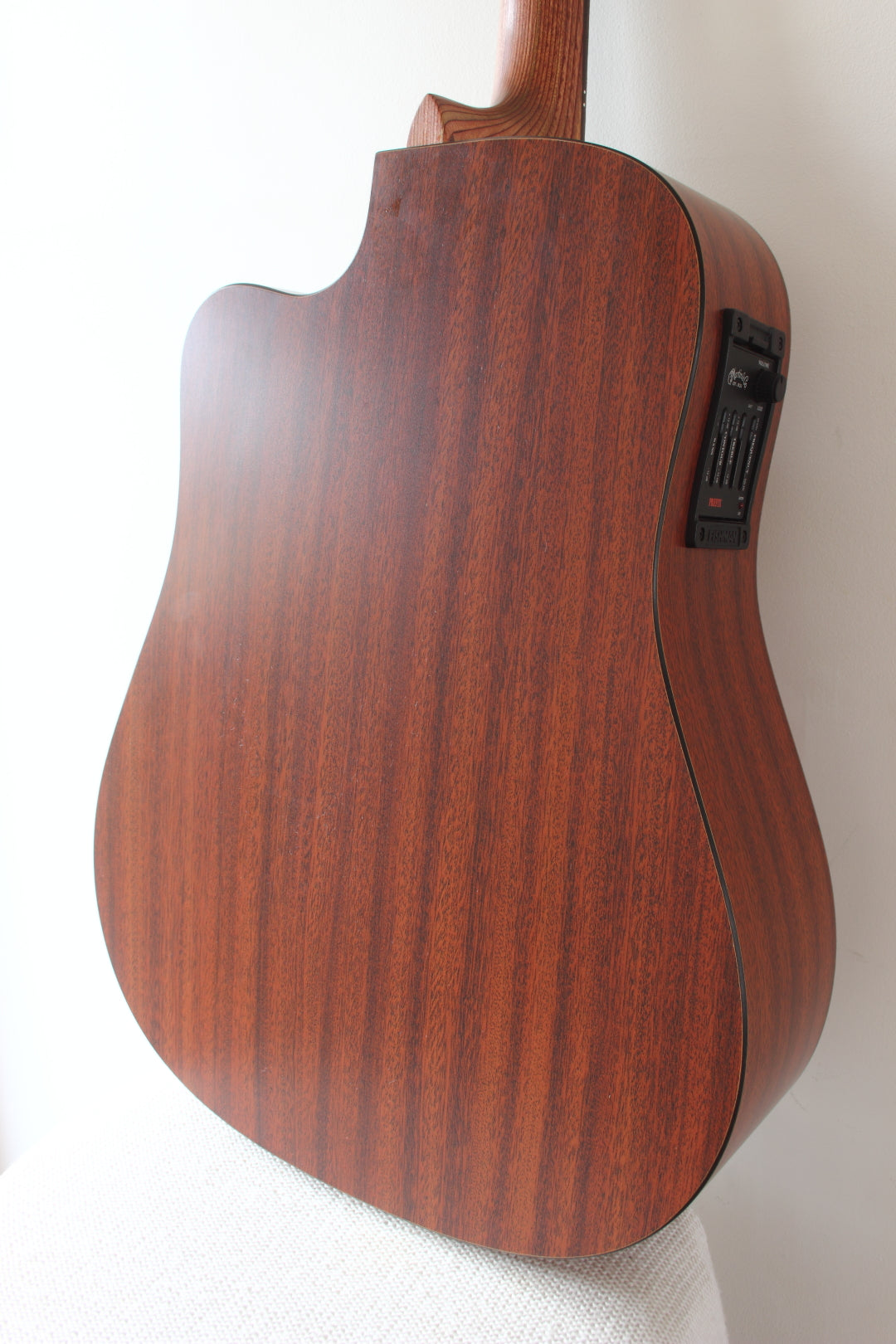 Martin DCX1E Dreadnought Acoustic/Electric USA 2005 – Topshelf Instruments