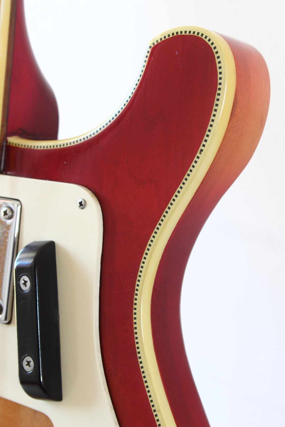 Greco RB1000 Ric-Style Bass Fireglo 1974 – Topshelf Instruments