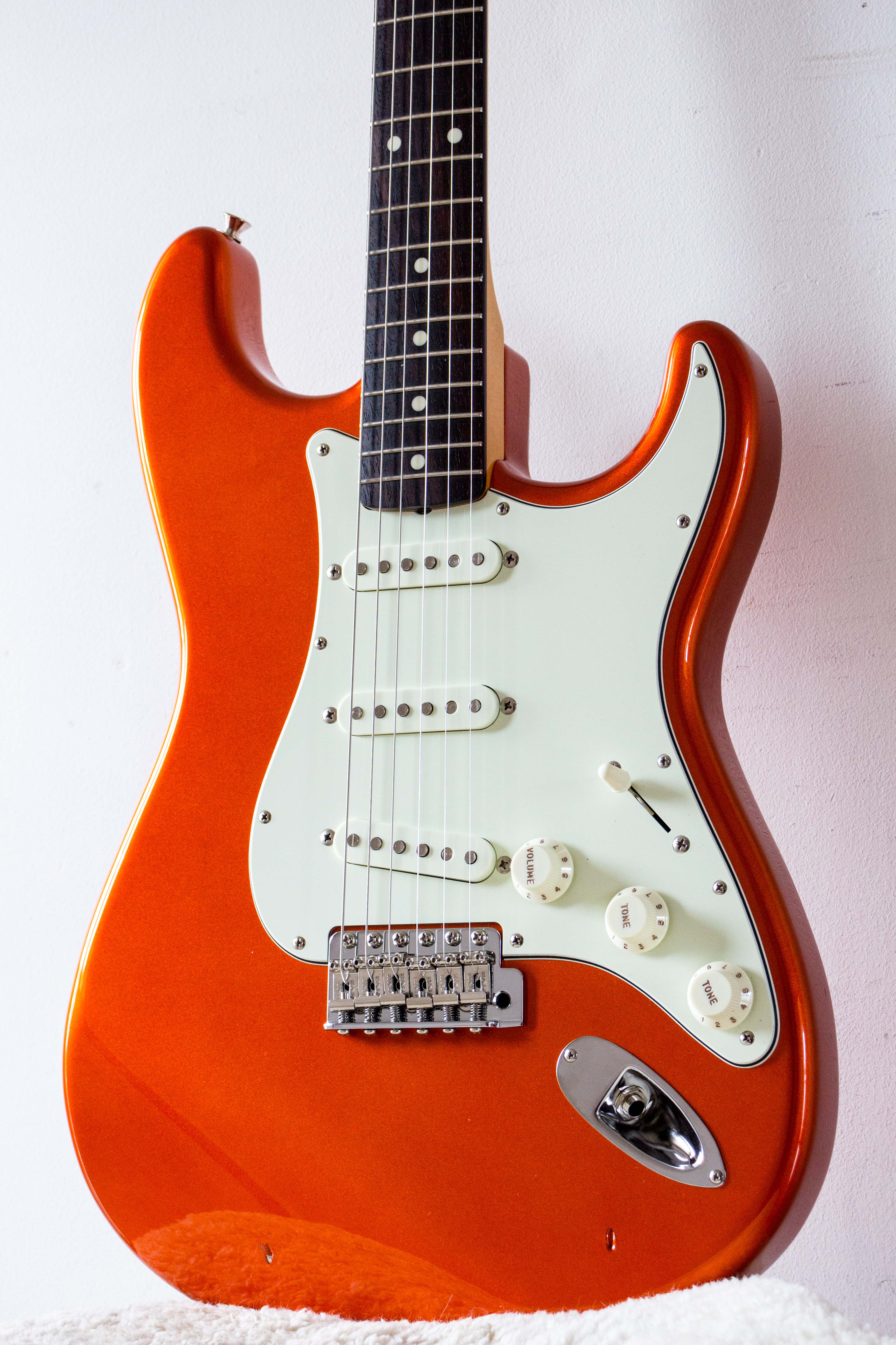 Fender Made in Japan Traditional 60s Stratocaster Candy Tangerine 2017 ...