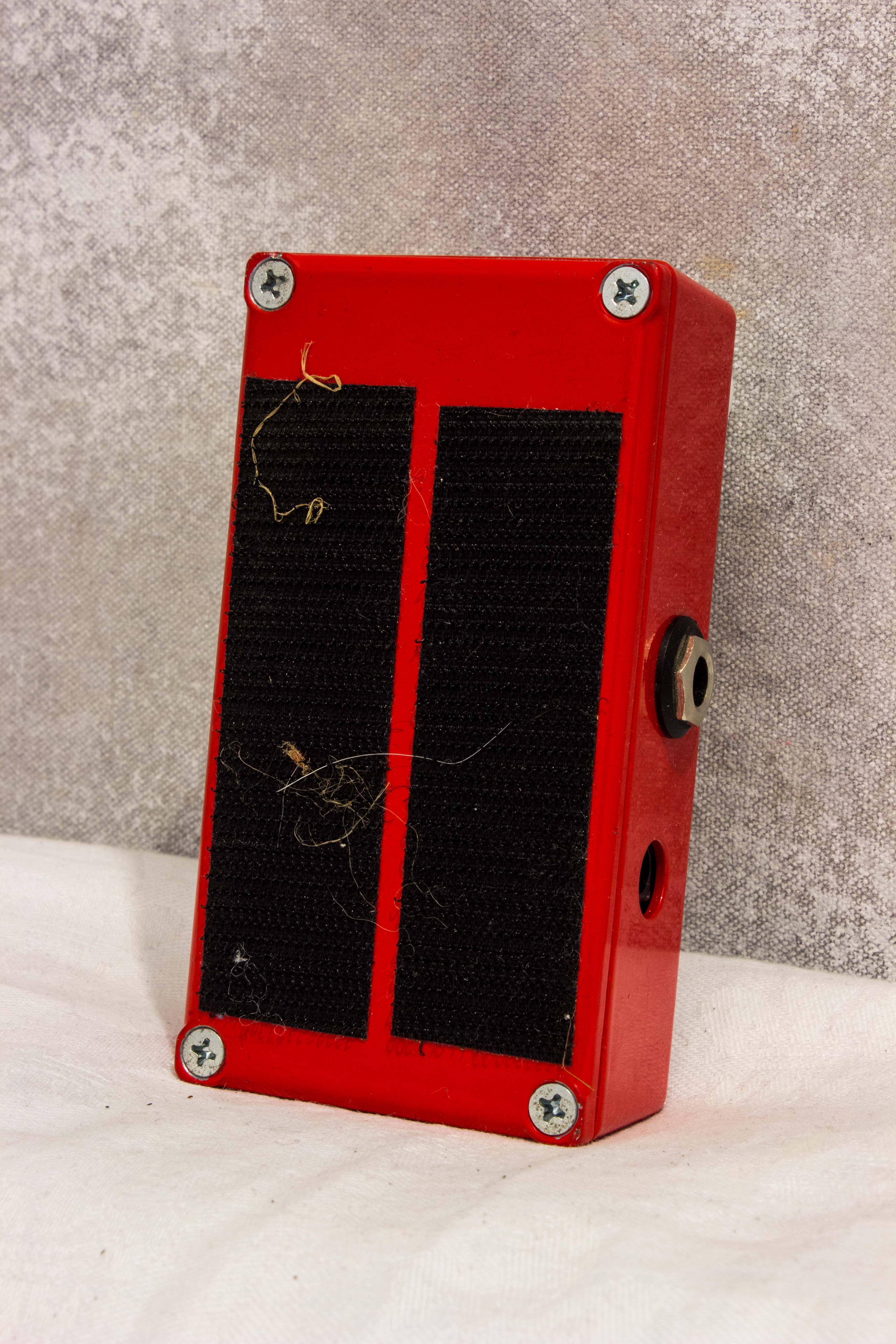 MI Effects Super Crunch Box v1 Distortion Pedal – Topshelf Instruments