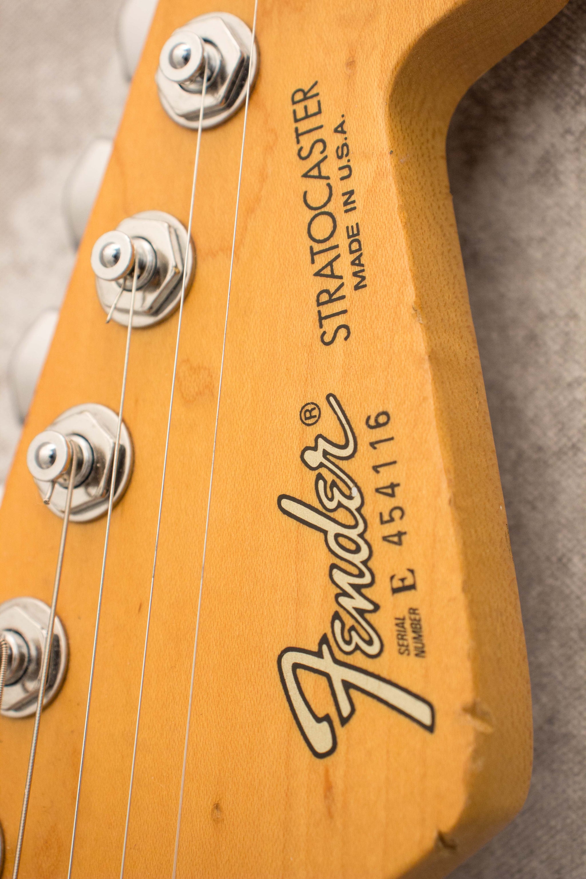 Fender Strat Plus Fiesta Red 1988 – Topshelf Instruments