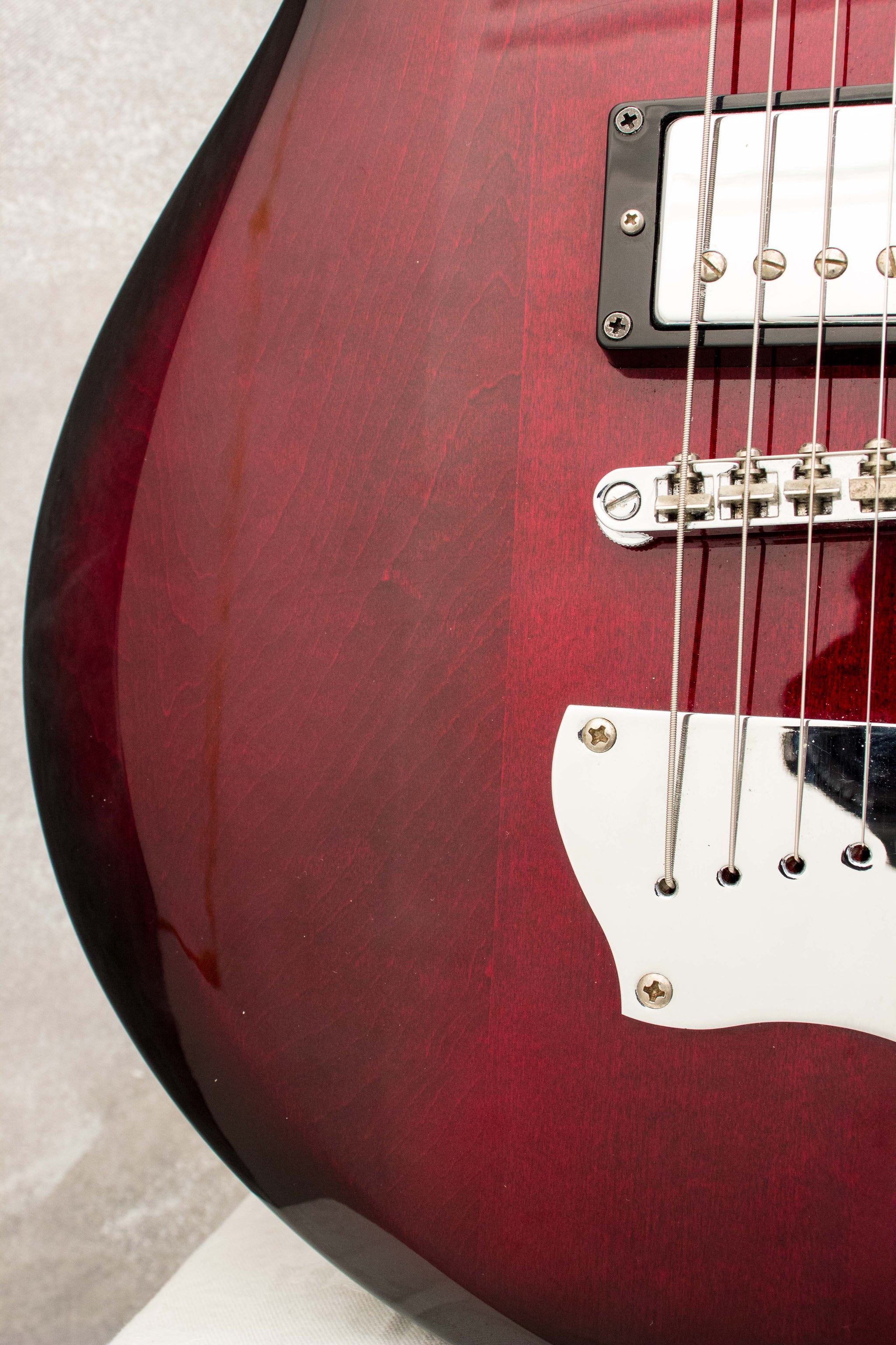 Ibanez JTK1 Jet King Black Red Sunburst 2003 – Topshelf Instruments