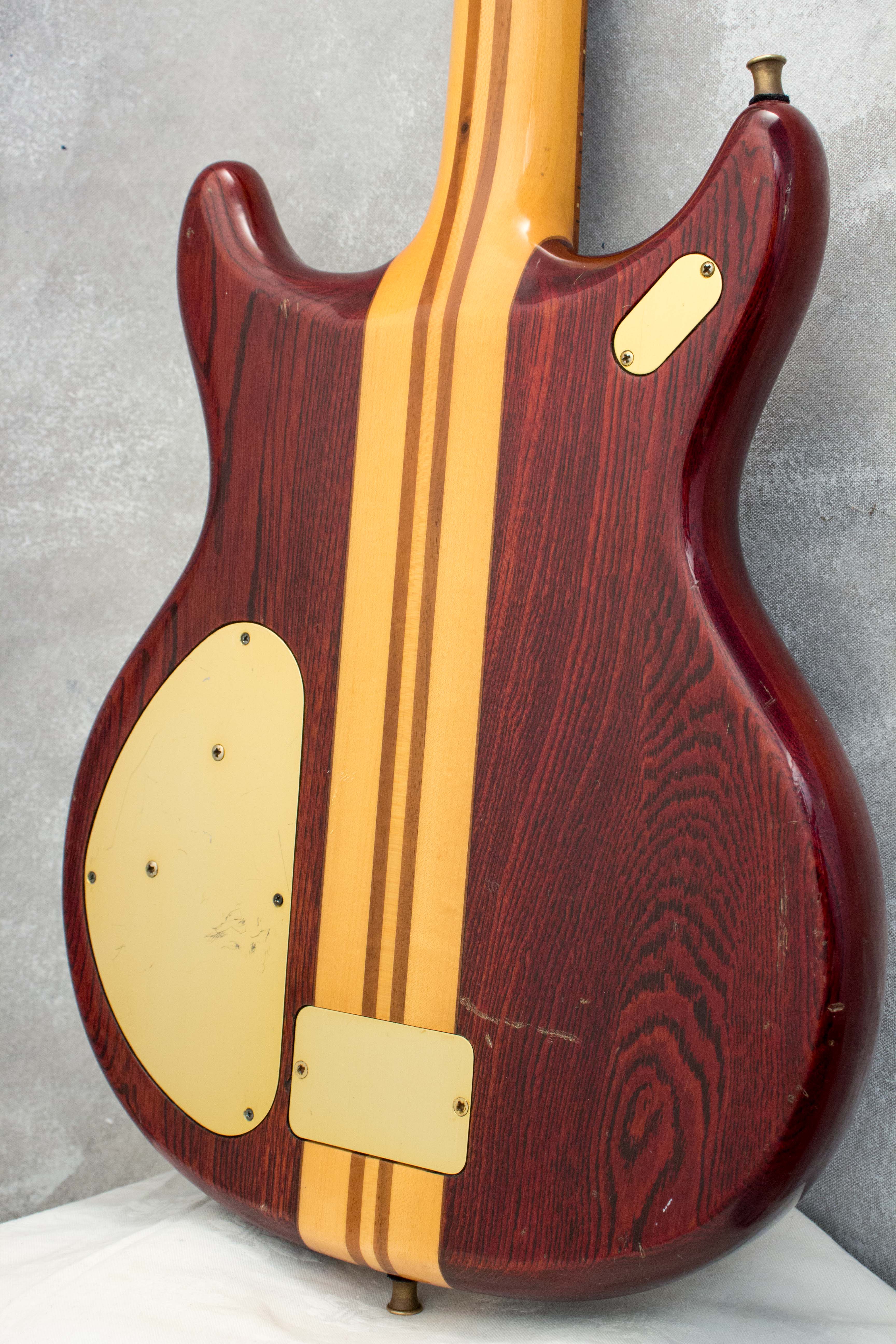 Vantage VA900 Matte Oak 1981 – Topshelf Instruments