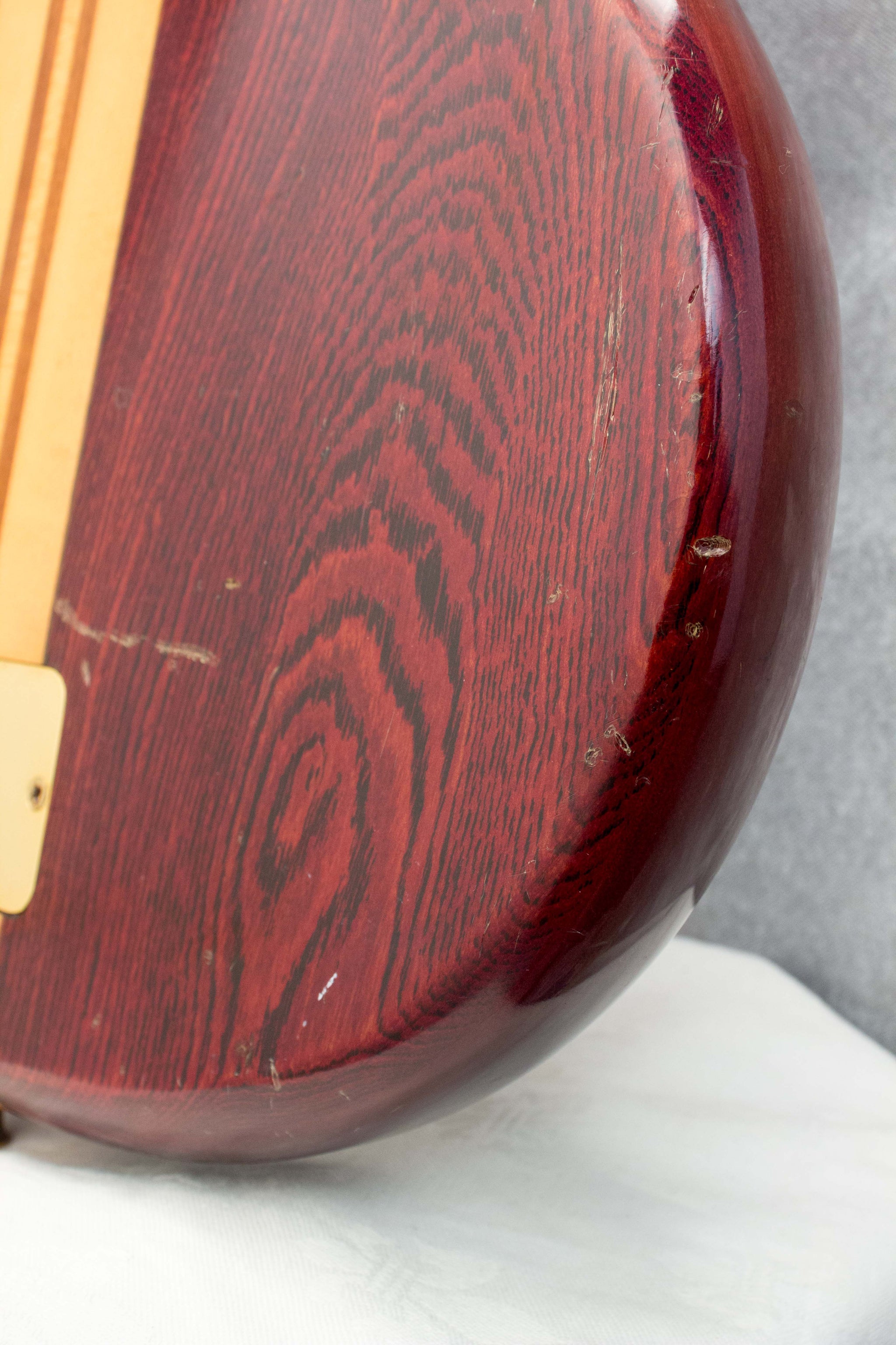 Vantage VA900 Matte Oak 1981 – Topshelf Instruments