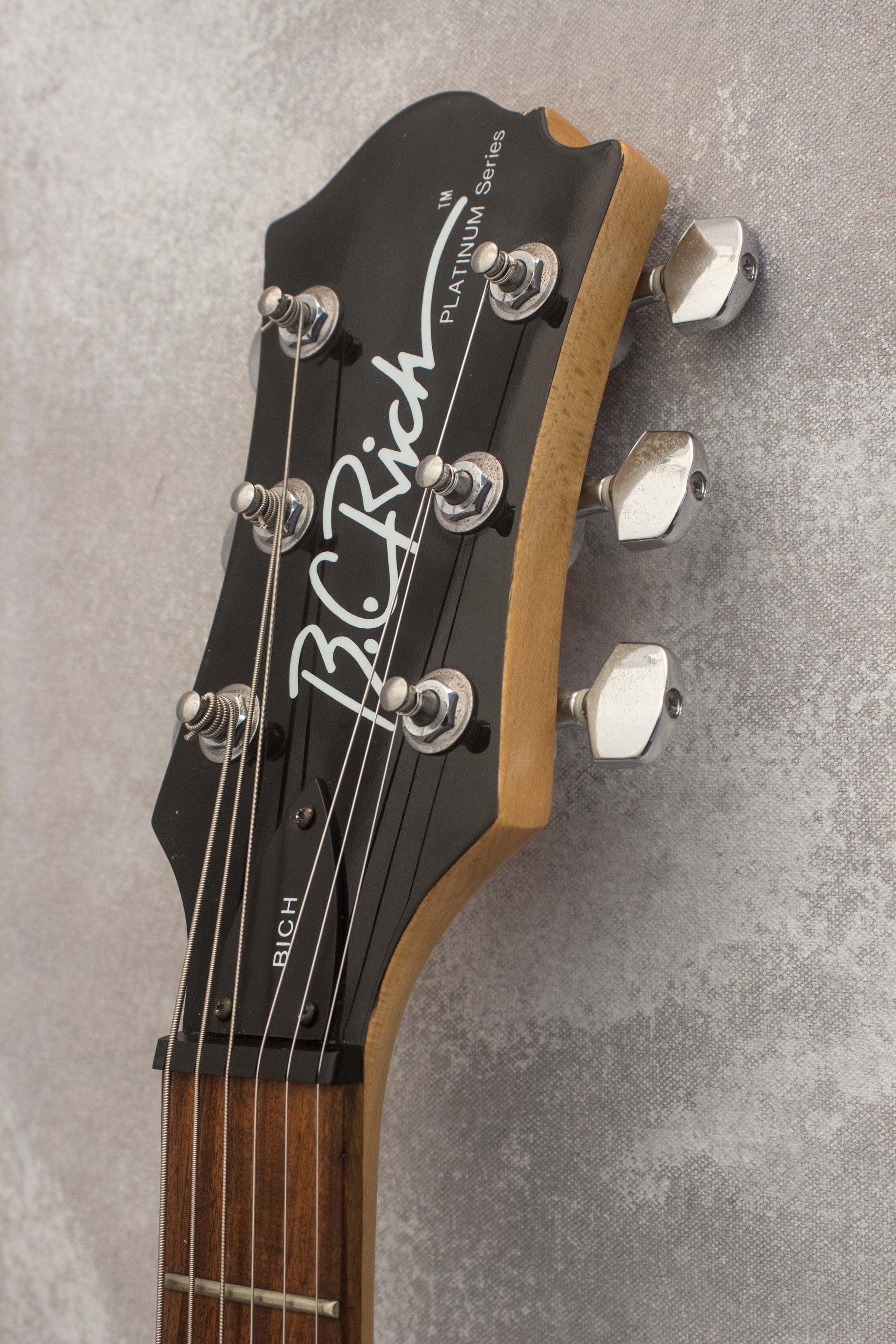BC Rich Platinum Series Bich Black 2002 – Topshelf Instruments
