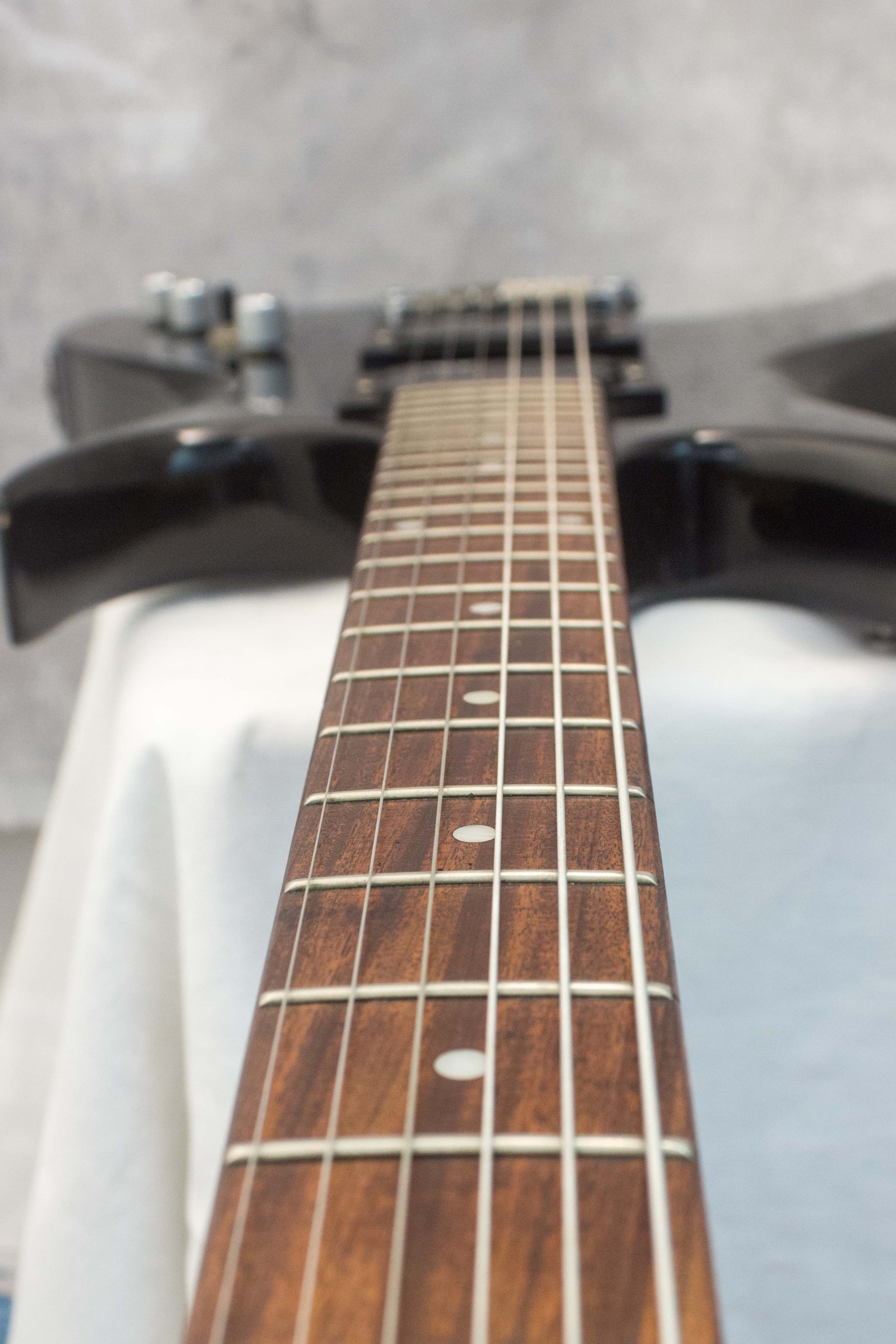 BC Rich Platinum Series Bich Black 2002 – Topshelf Instruments